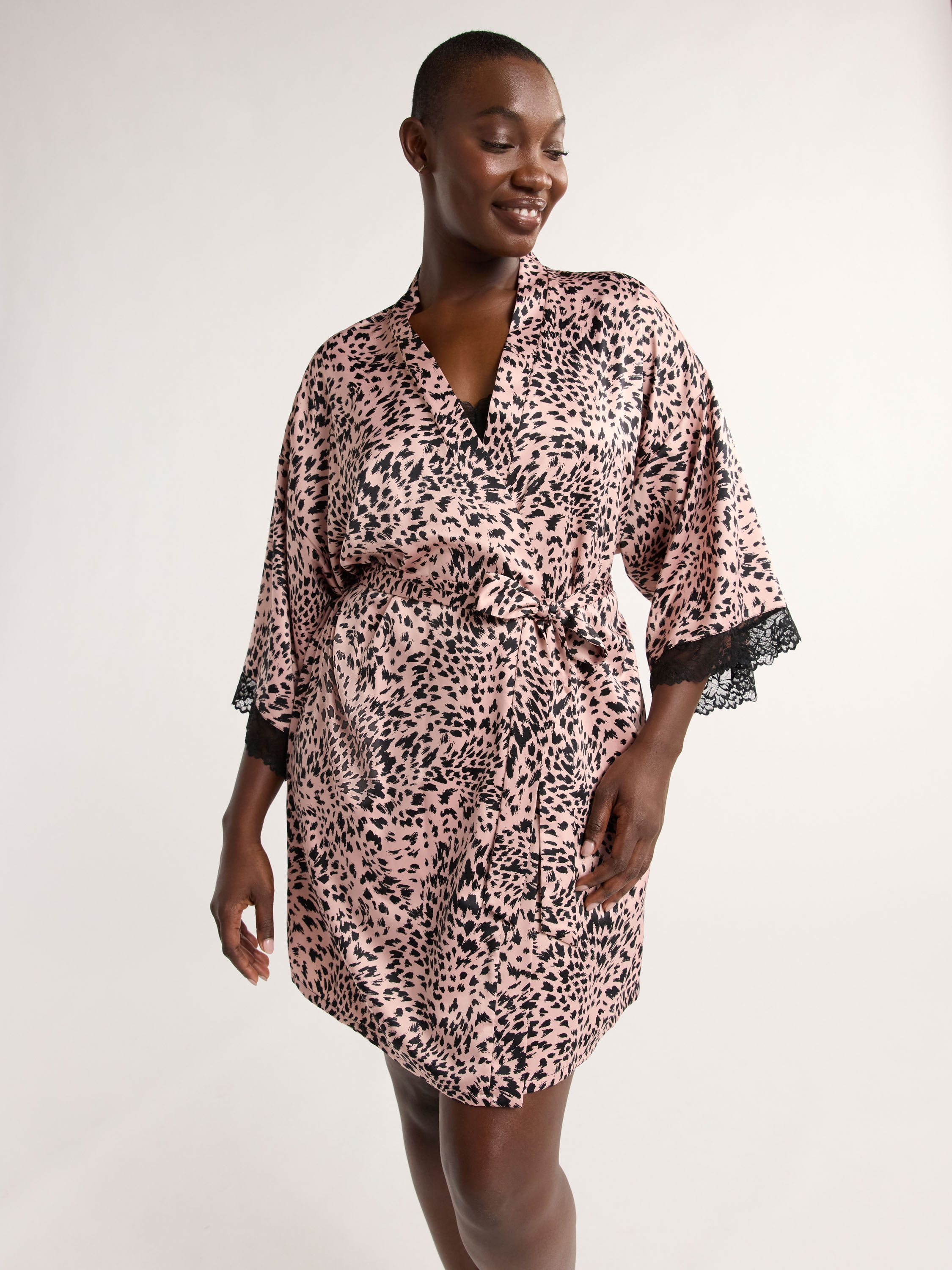 Joyspun Women's Lace Trim Satin Robe Sizes S to 3X, Black or Floral ...