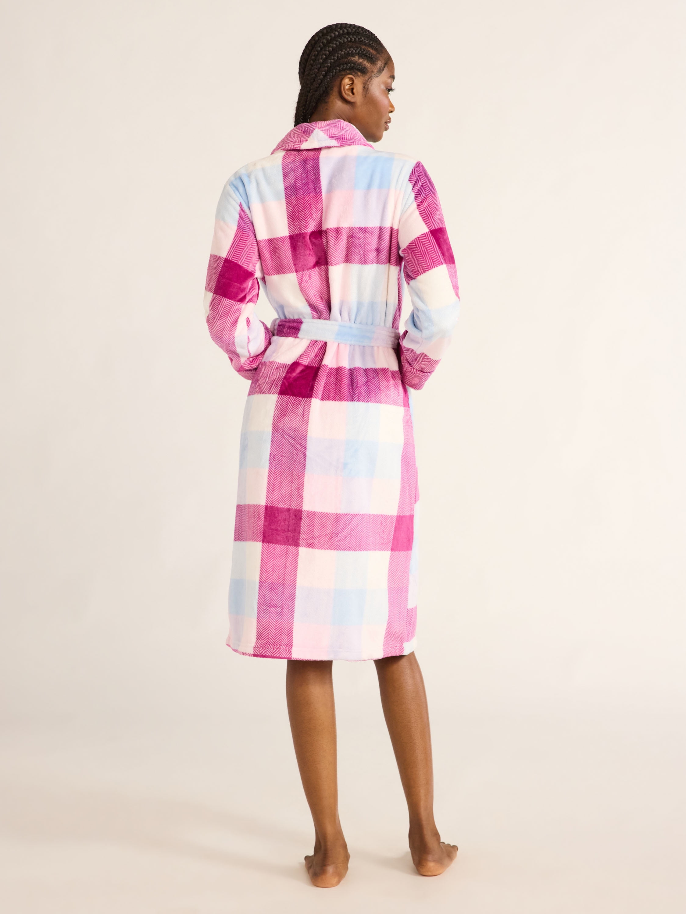 Joyspun Women's Plush Robe, Sizes S to 3X - Walmart.com
