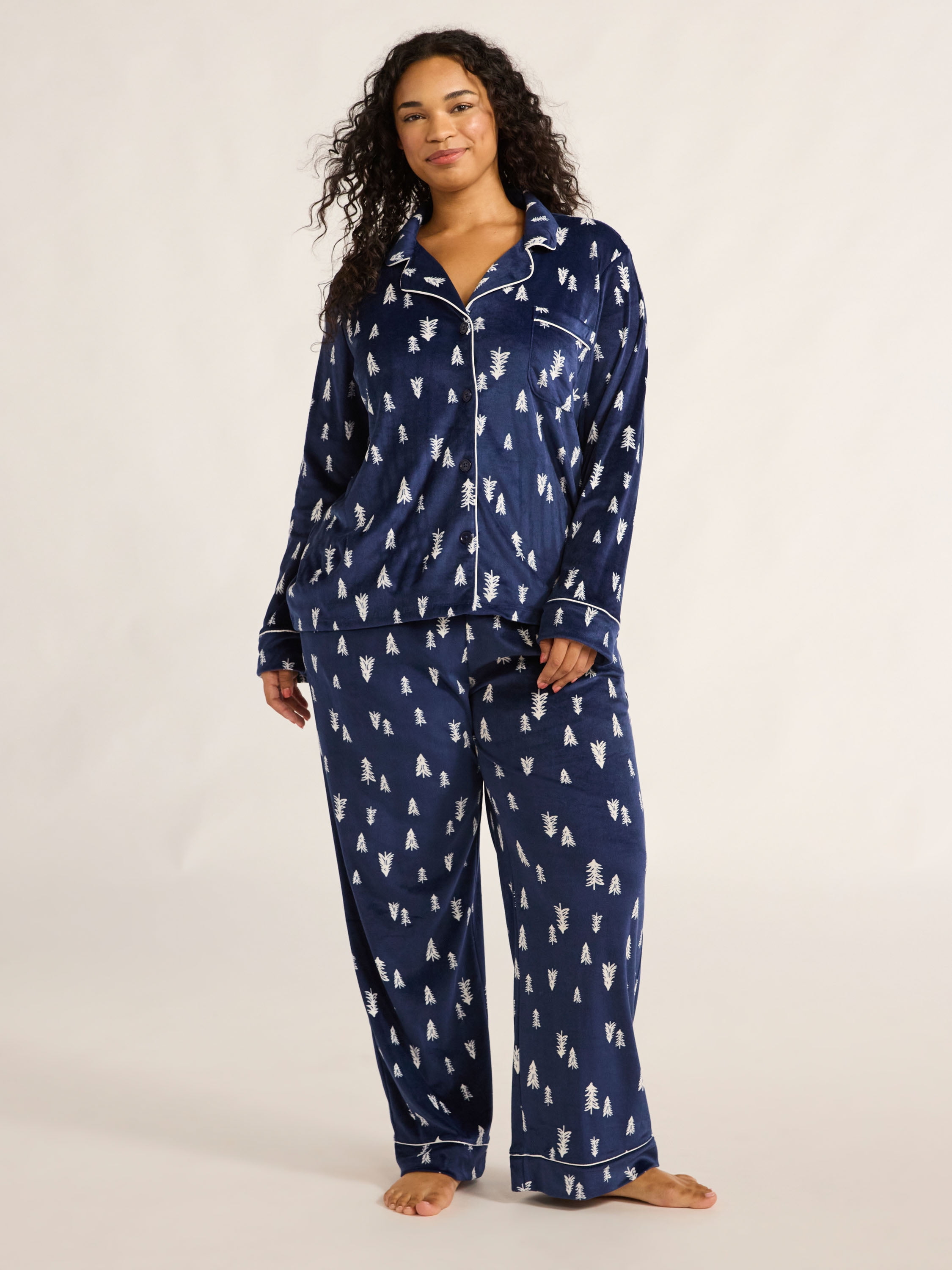 Joyspun Women's Velour Notch Collar Top and Pants Pajama Set, 2-Piece ...