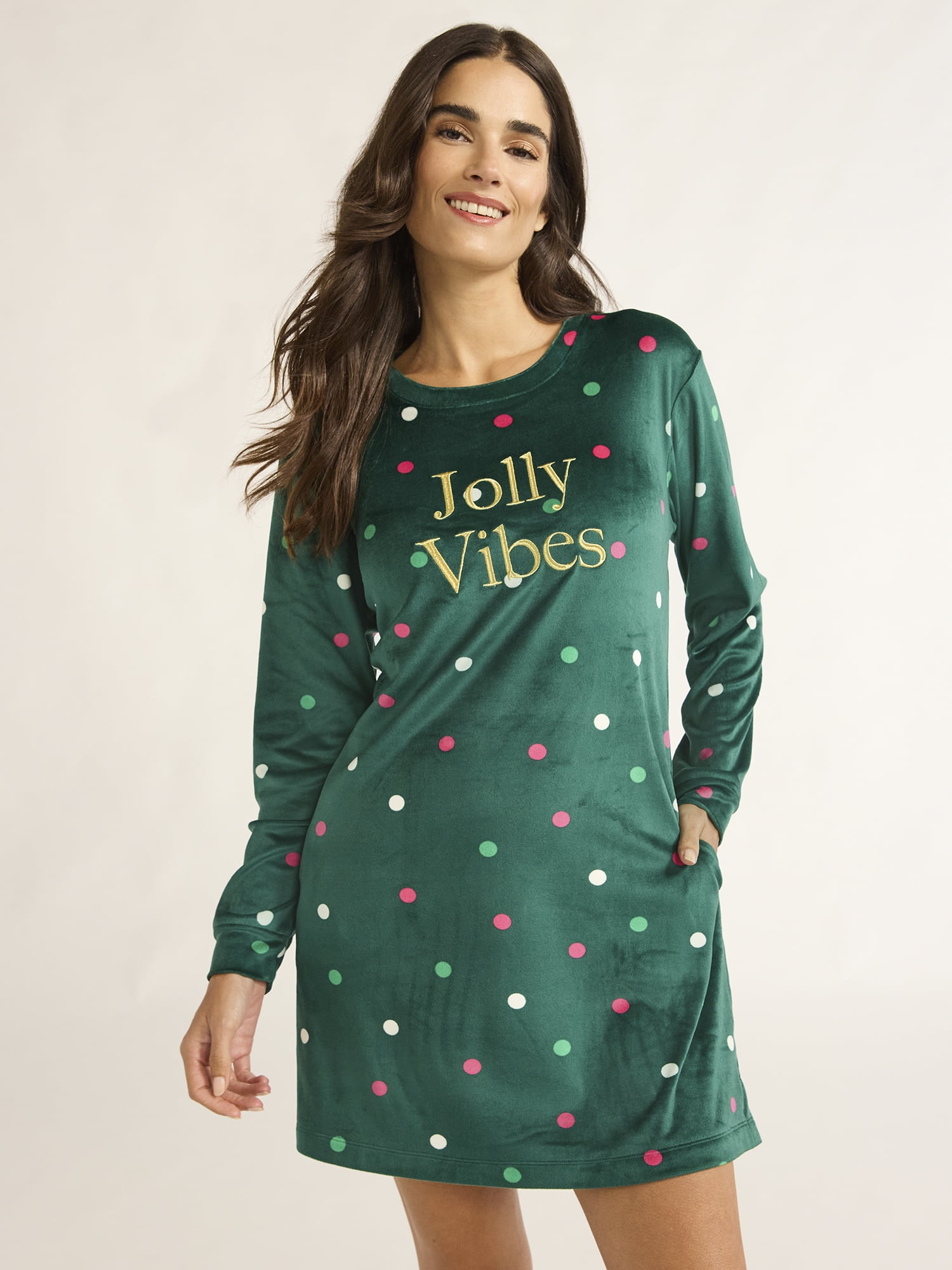 Joyspun Women's Velour Sleepshirt with Fuzzy Socks Set, 2-Piece, Sizes ...