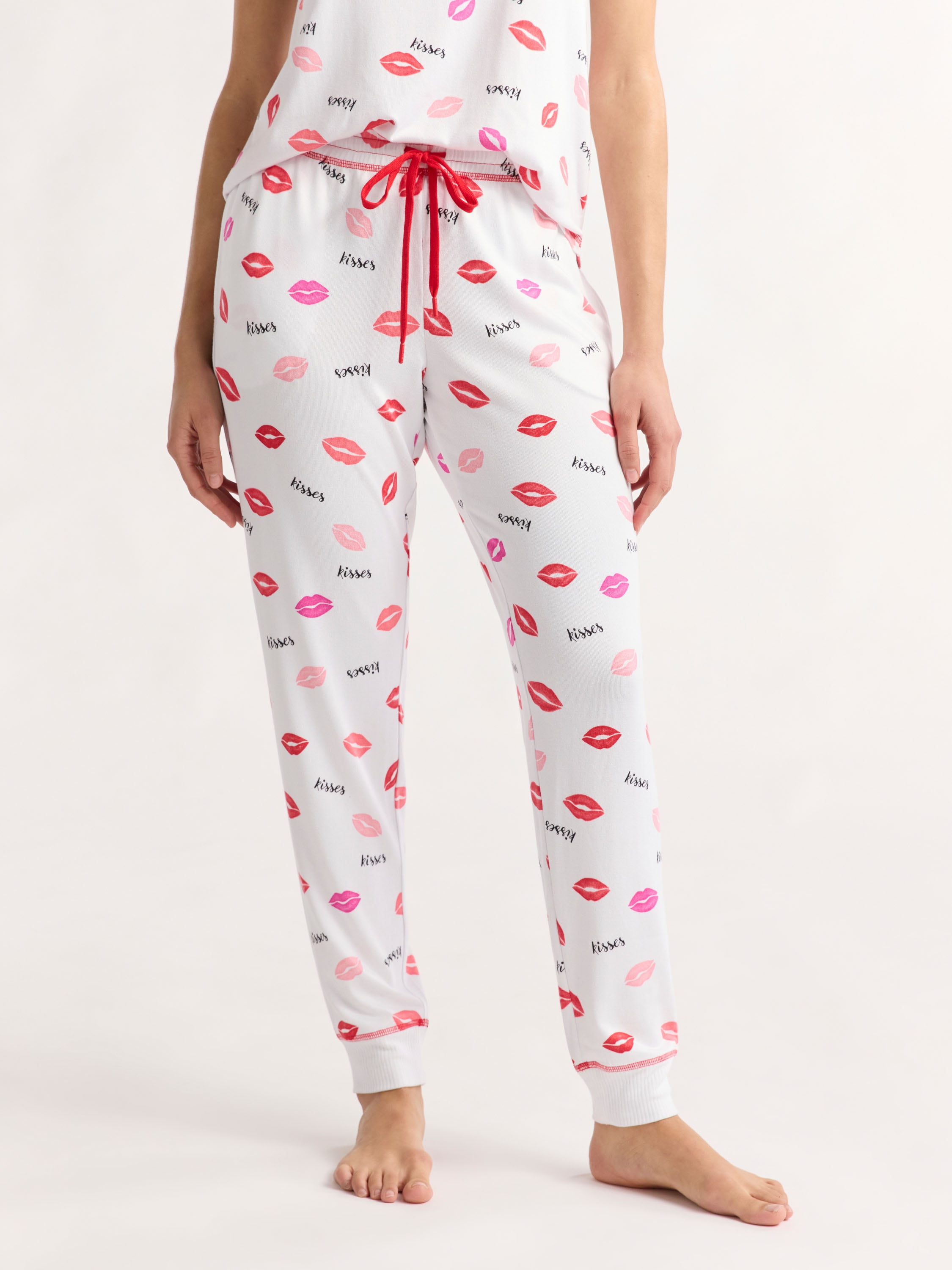 Joyspun Women's and Women’s Plus Hacci Knit Sleep Joggers, Sizes XS to ...