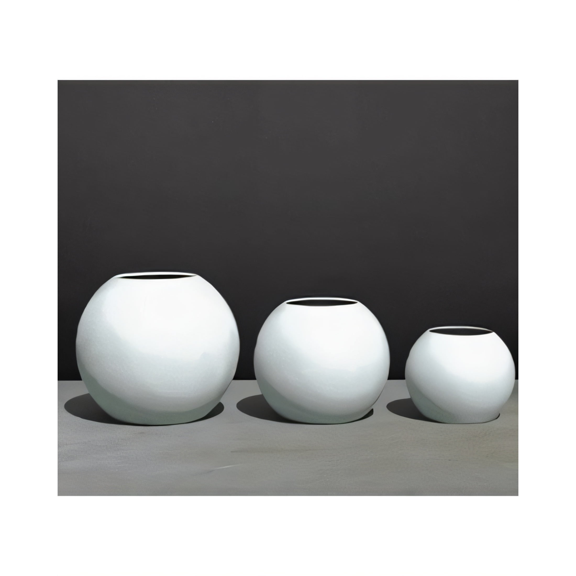 Juamel - Globe Planter - 30 X 30 X 24 - Walmart.com