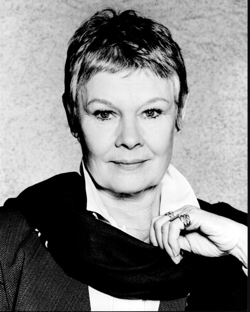Judi Dench Headshot With Scarf Black And White Photo Print (8 x 10 ...