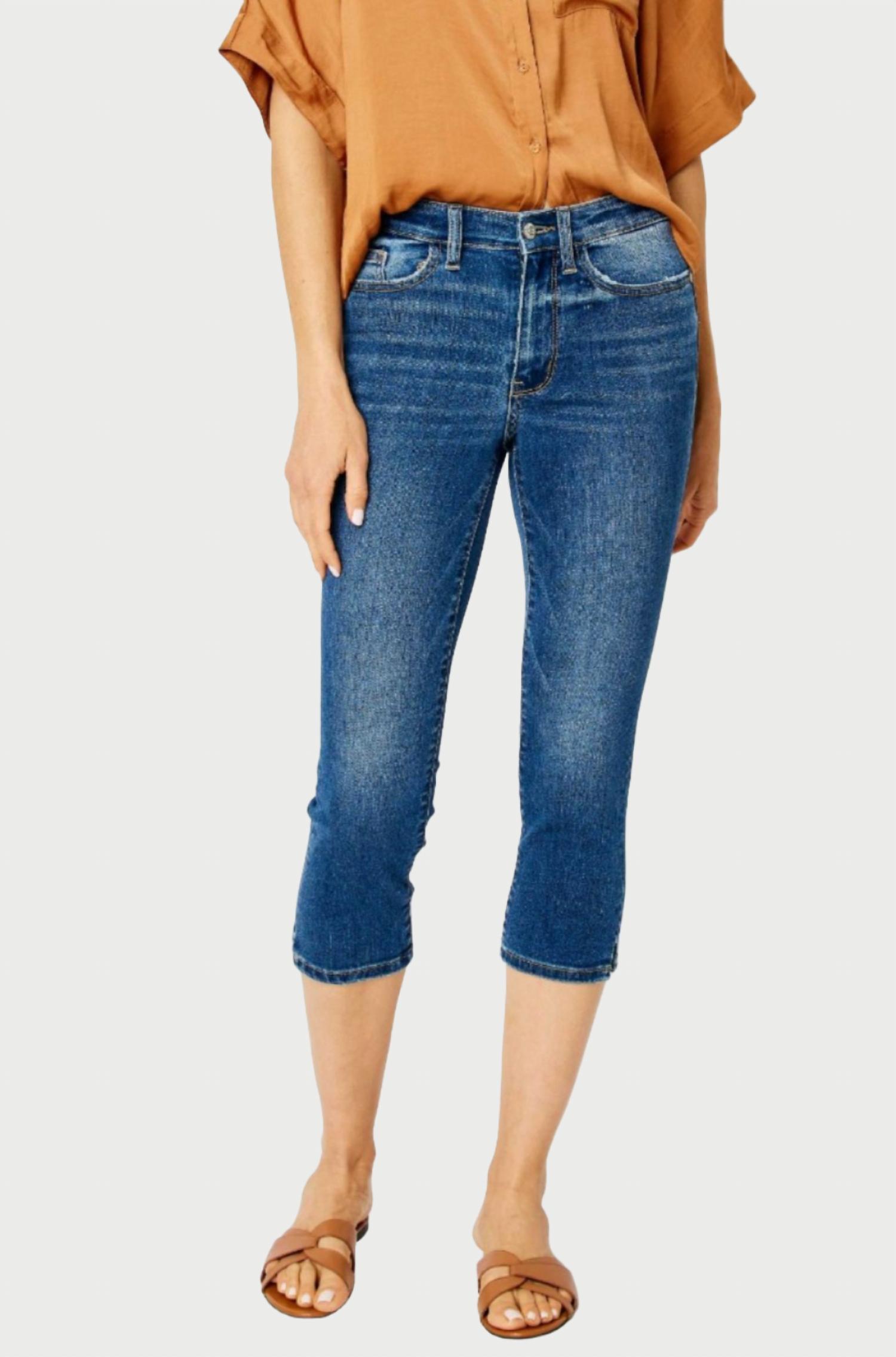 Judy Blue Mid Rise Capri - Walmart.com