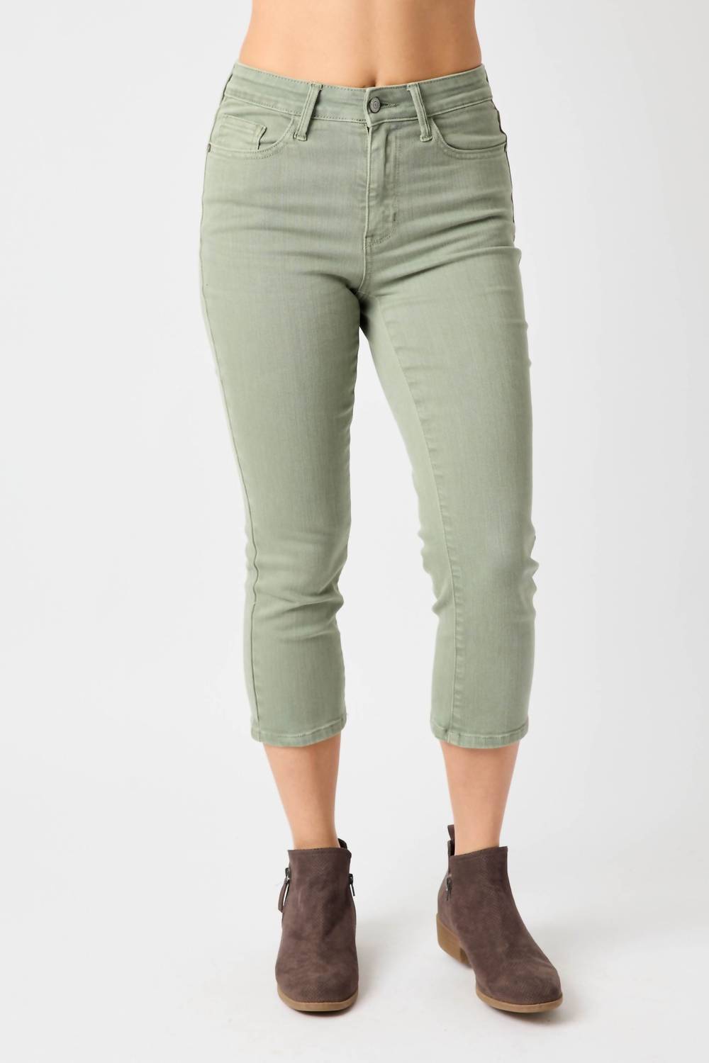 Judy Blue Mid Rise Garment Dyed Non Distressed Capri Jeans - Walmart.com