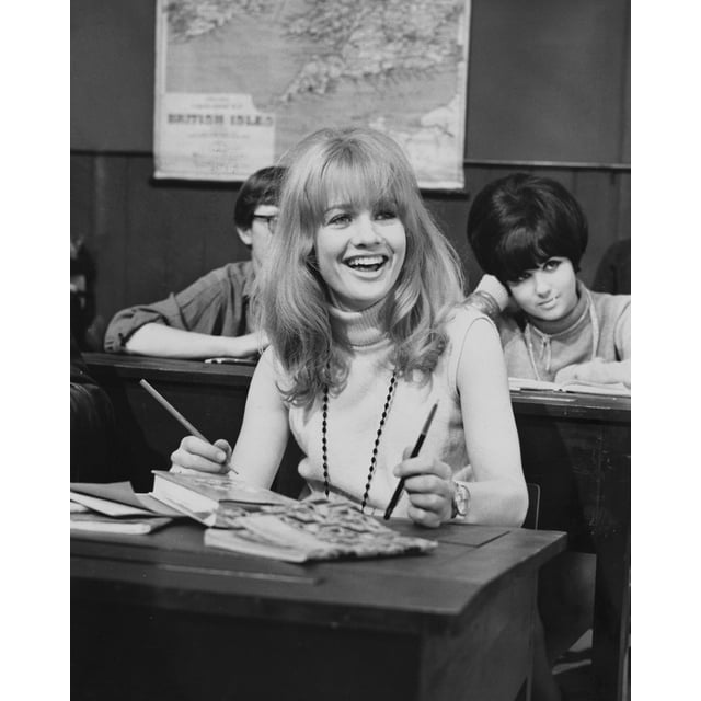 Judy Geeson To Sir With Love 24x36 Classic Hollywood Poster - Walmart.com