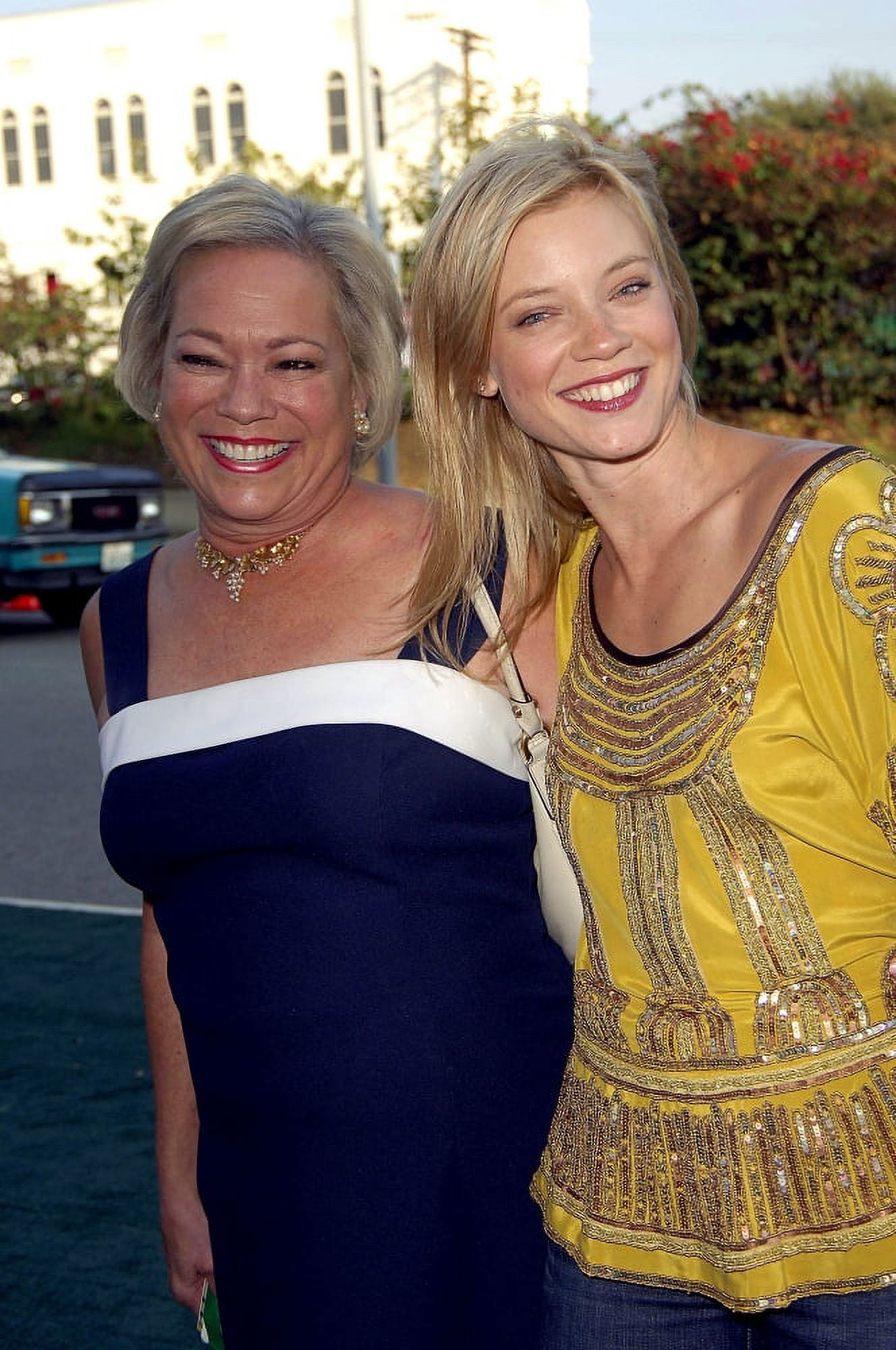 Judy Smart, Amy Smart At Arrivals For 15Th Annual Environmental Media ...