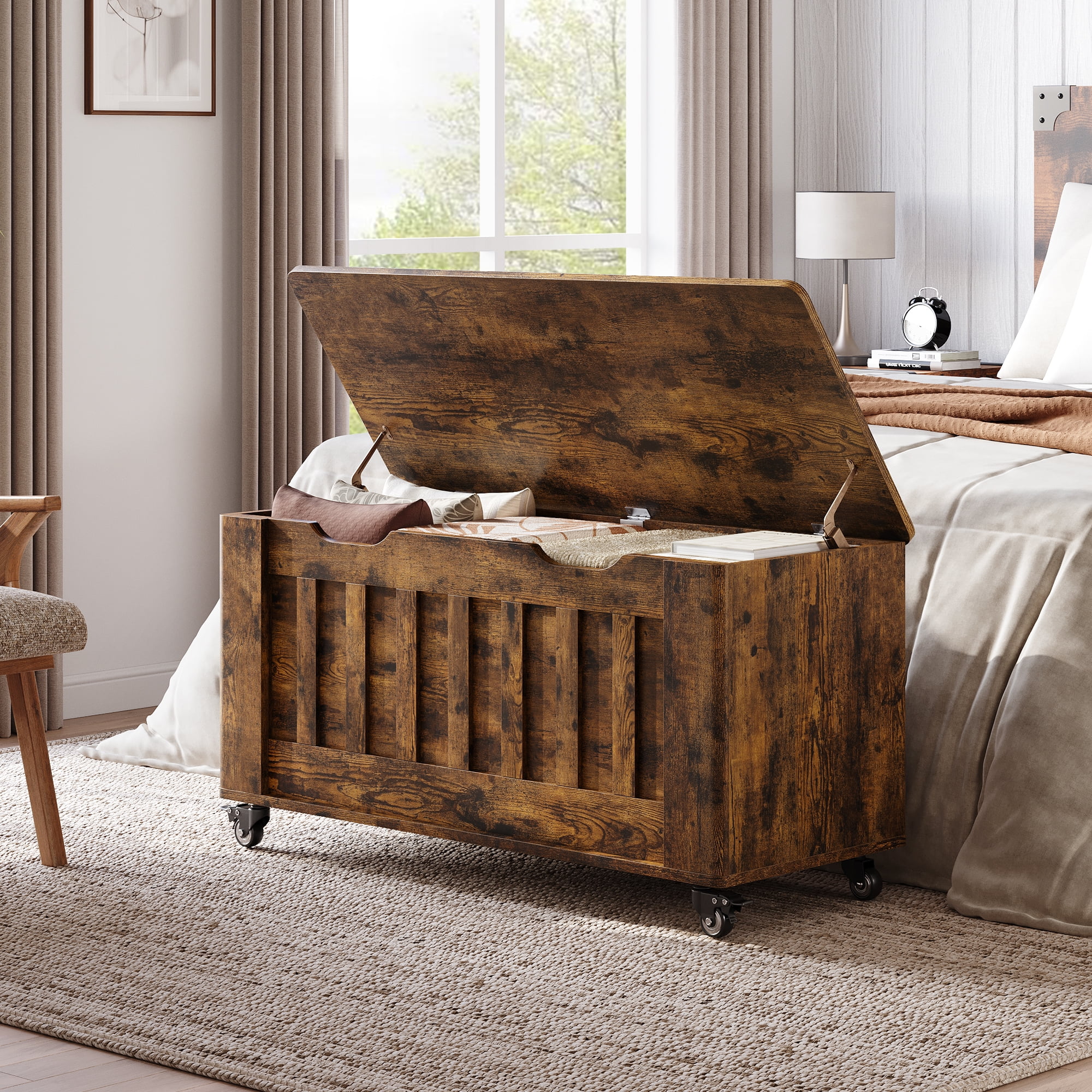 Juiluna Storage Chest, Storage Trunk With 4 Wheels, 39.4'' Wooden ...