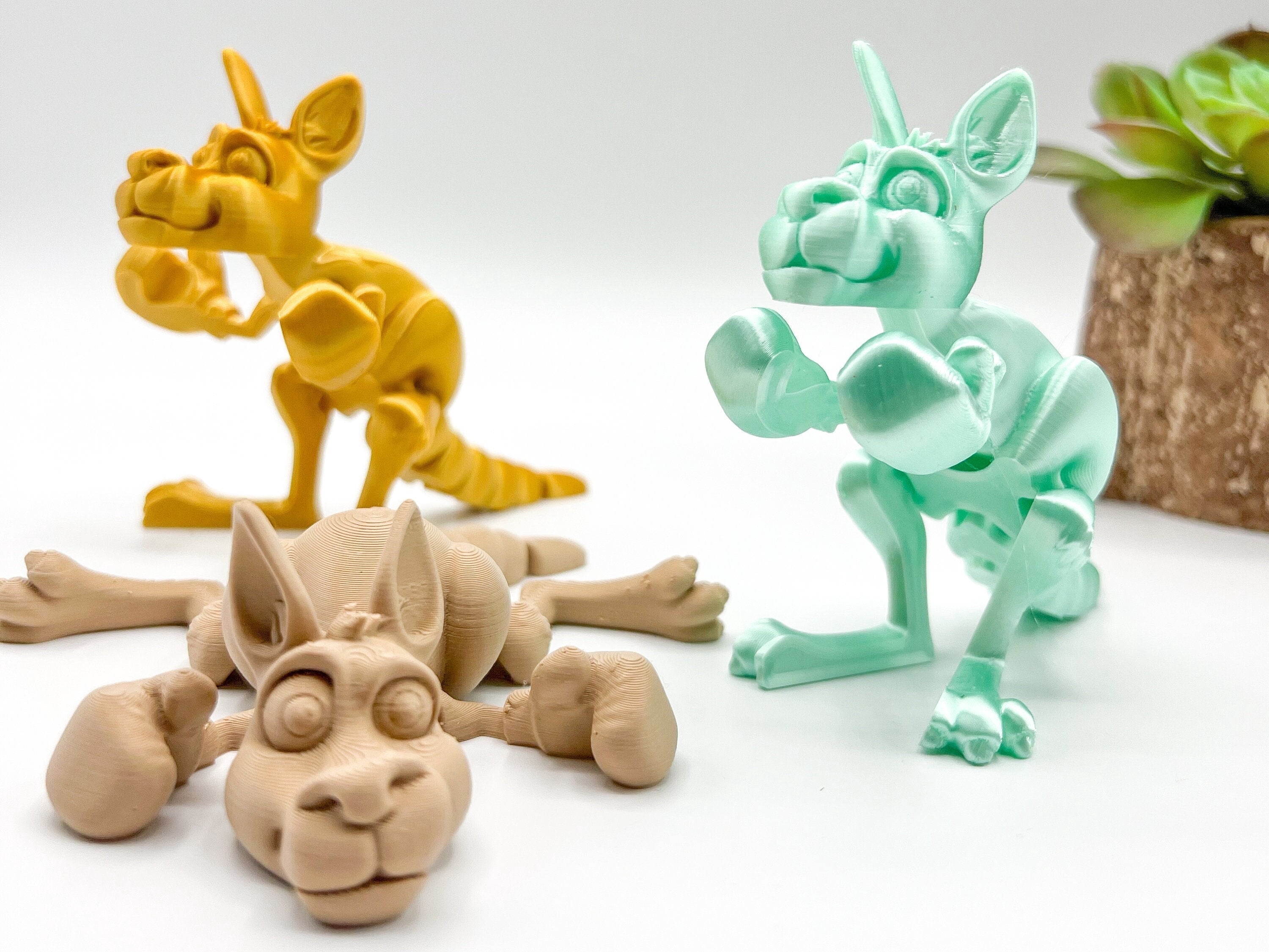 Clever Contraption Jumbo Fidget Boxing Kangaroo – Flexible Articulating ...