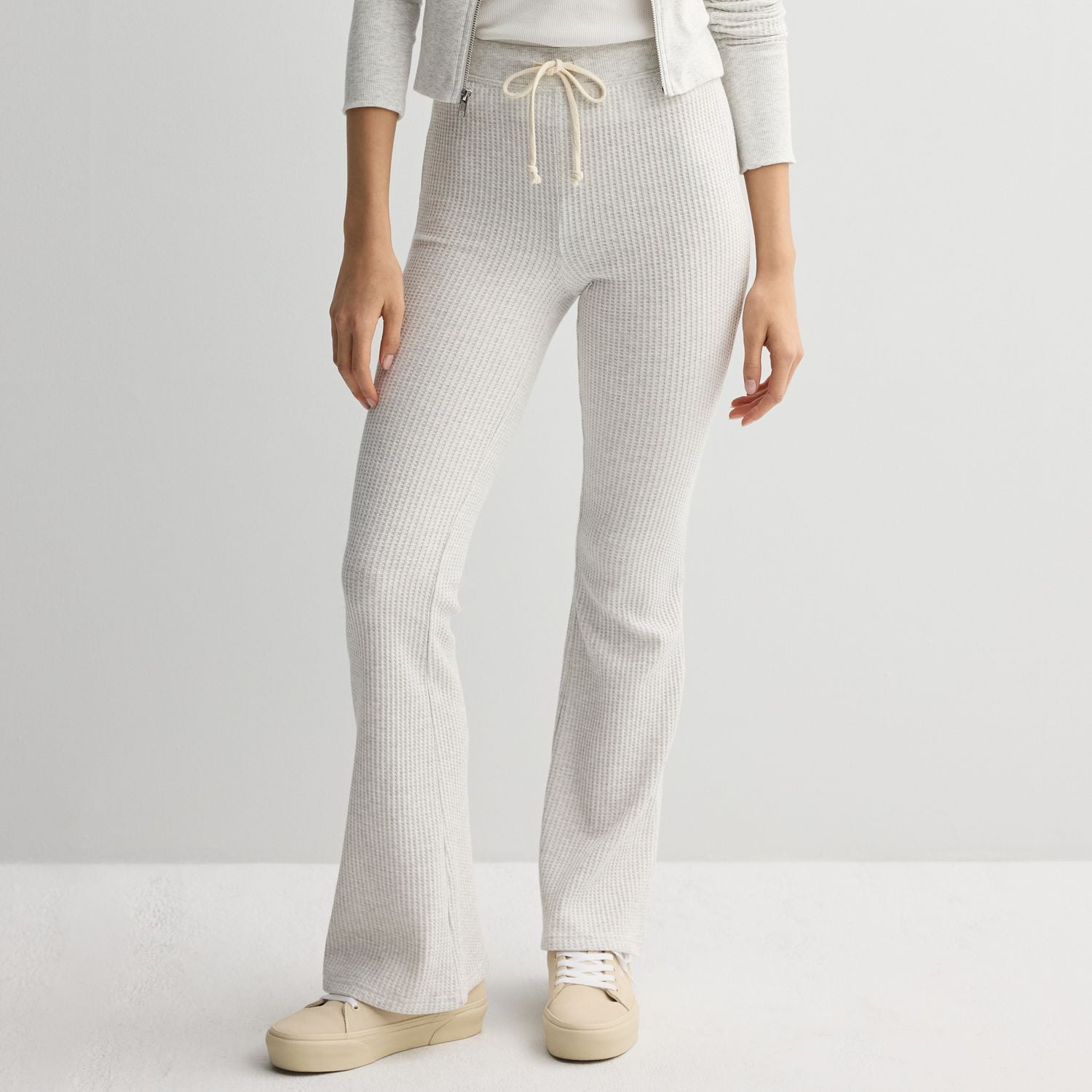 Juniors' Flared Leg Drawstring Pants Color: Moonbeam Heather Size ...