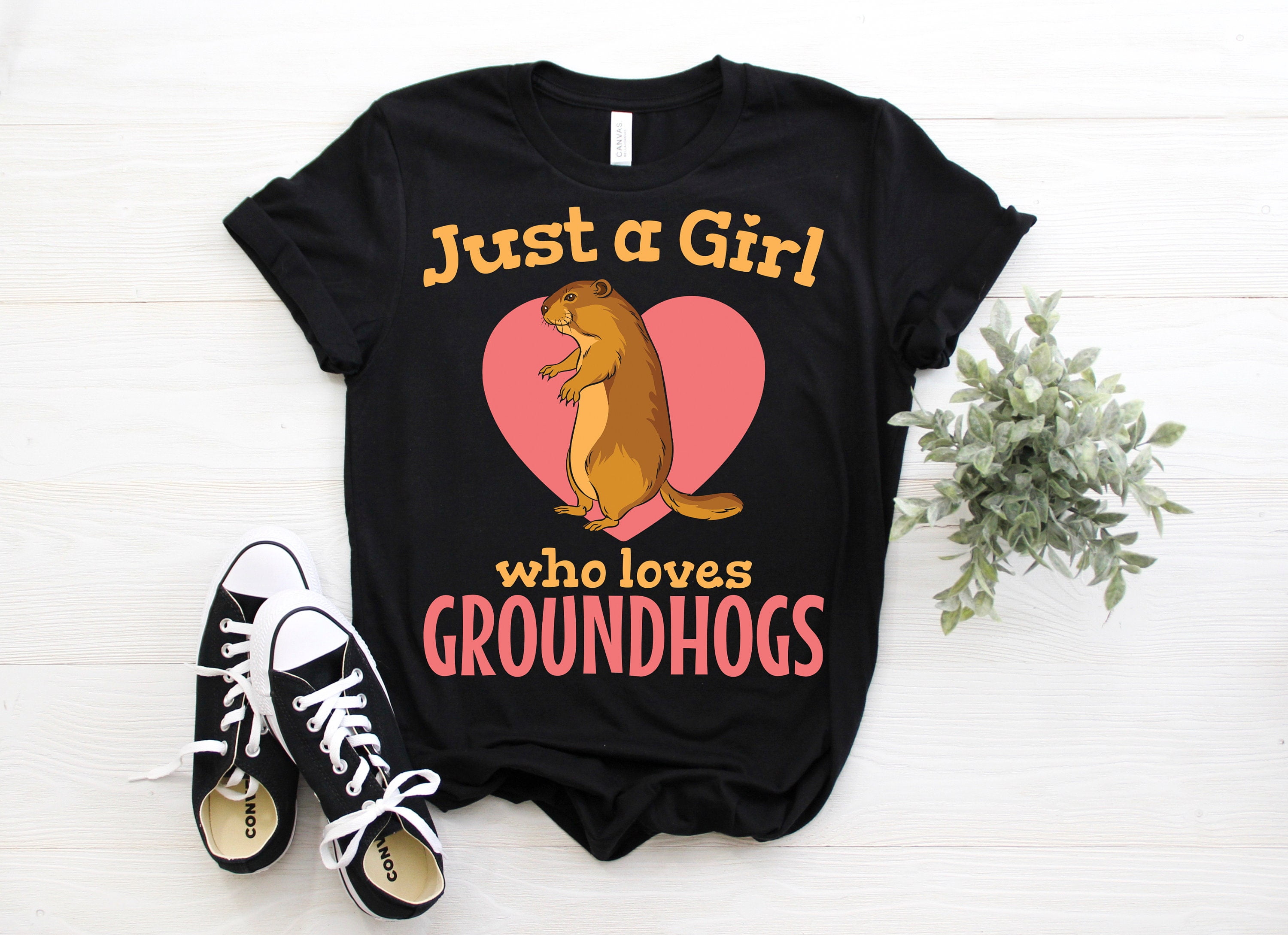 Just A Girl Who Loves Groundhogs Style T-Shirt, Groundhog Lovers Gift ...