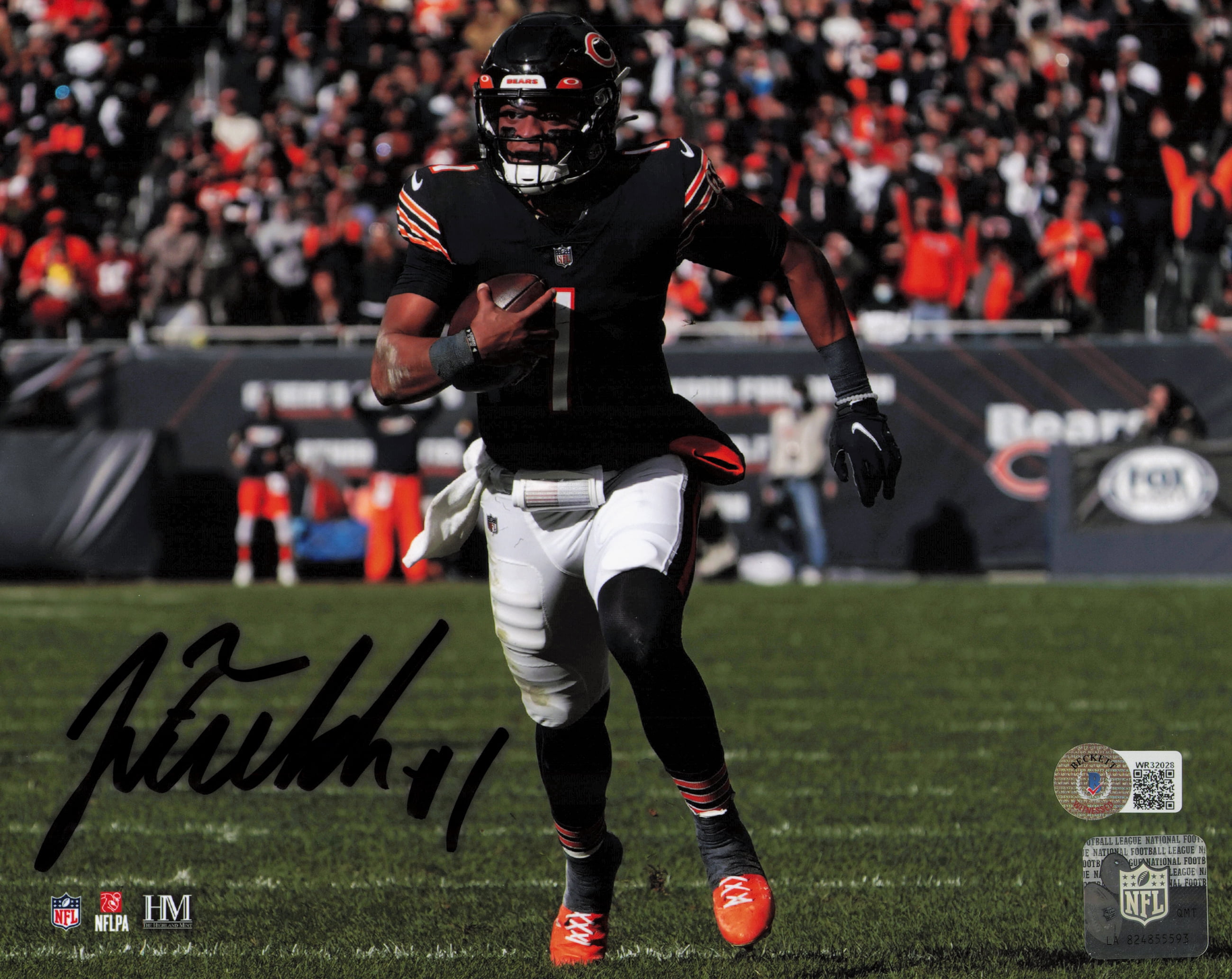 Justin Fields Autographed 8x10 Photo Chicago Bears Beckett BAS Witness ...
