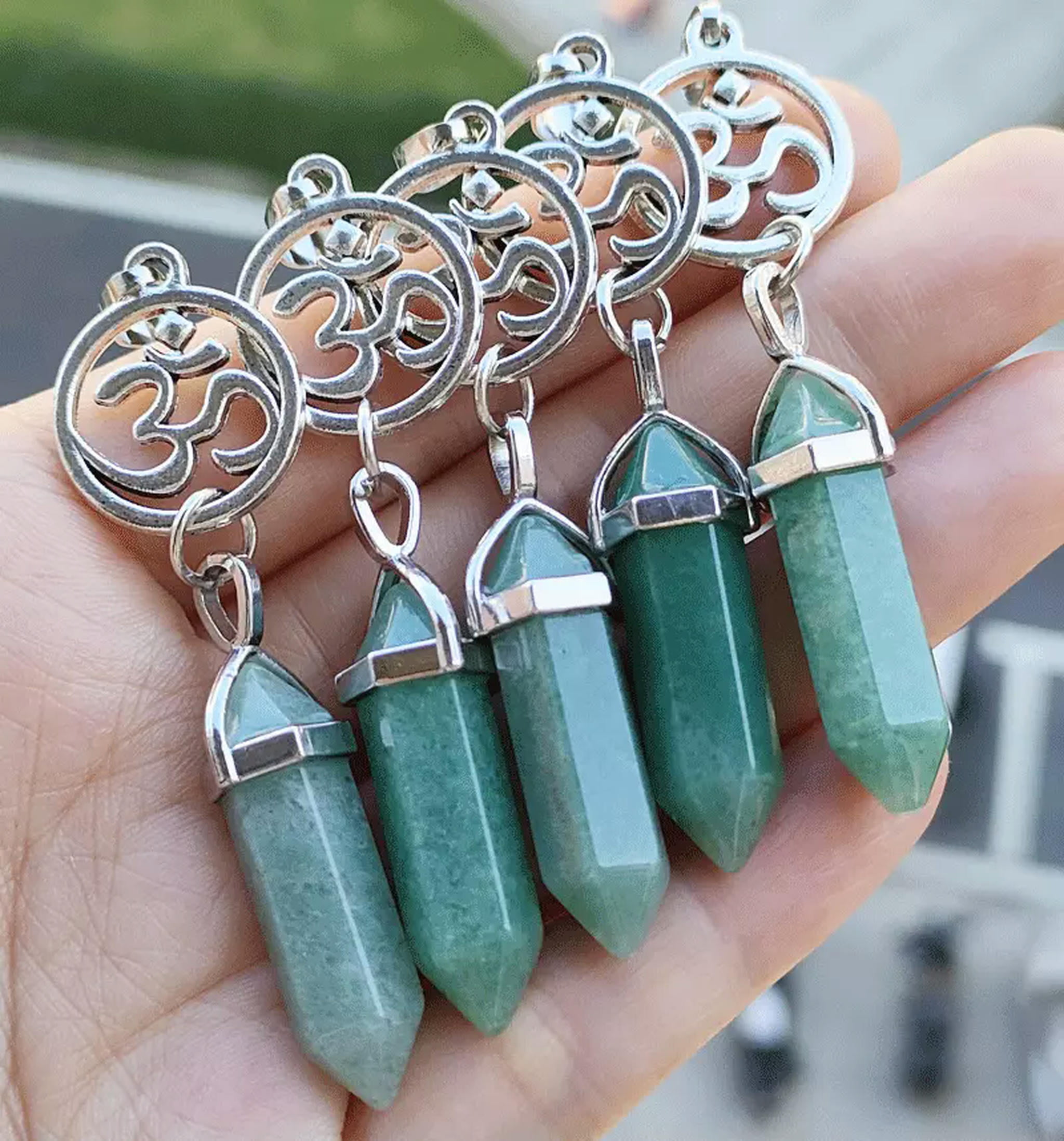 K-KED 10pcs Aventurine Gems Yoga Aum&Om Pendants Chakra Reiki Healing ...