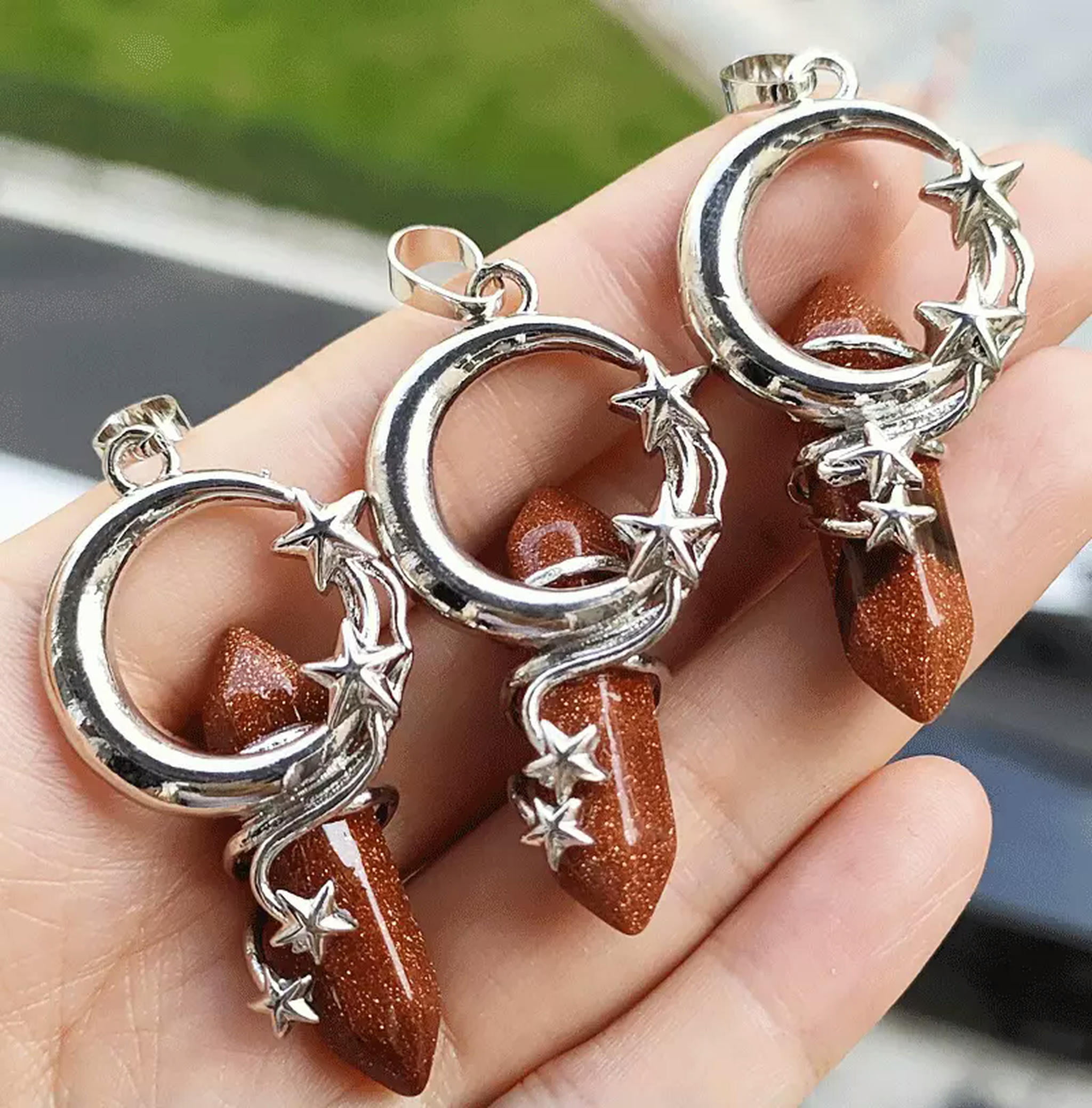 K-KED 5pcs Gold sand Gems Moon Star Pendants Chakra Energy Reiki ...