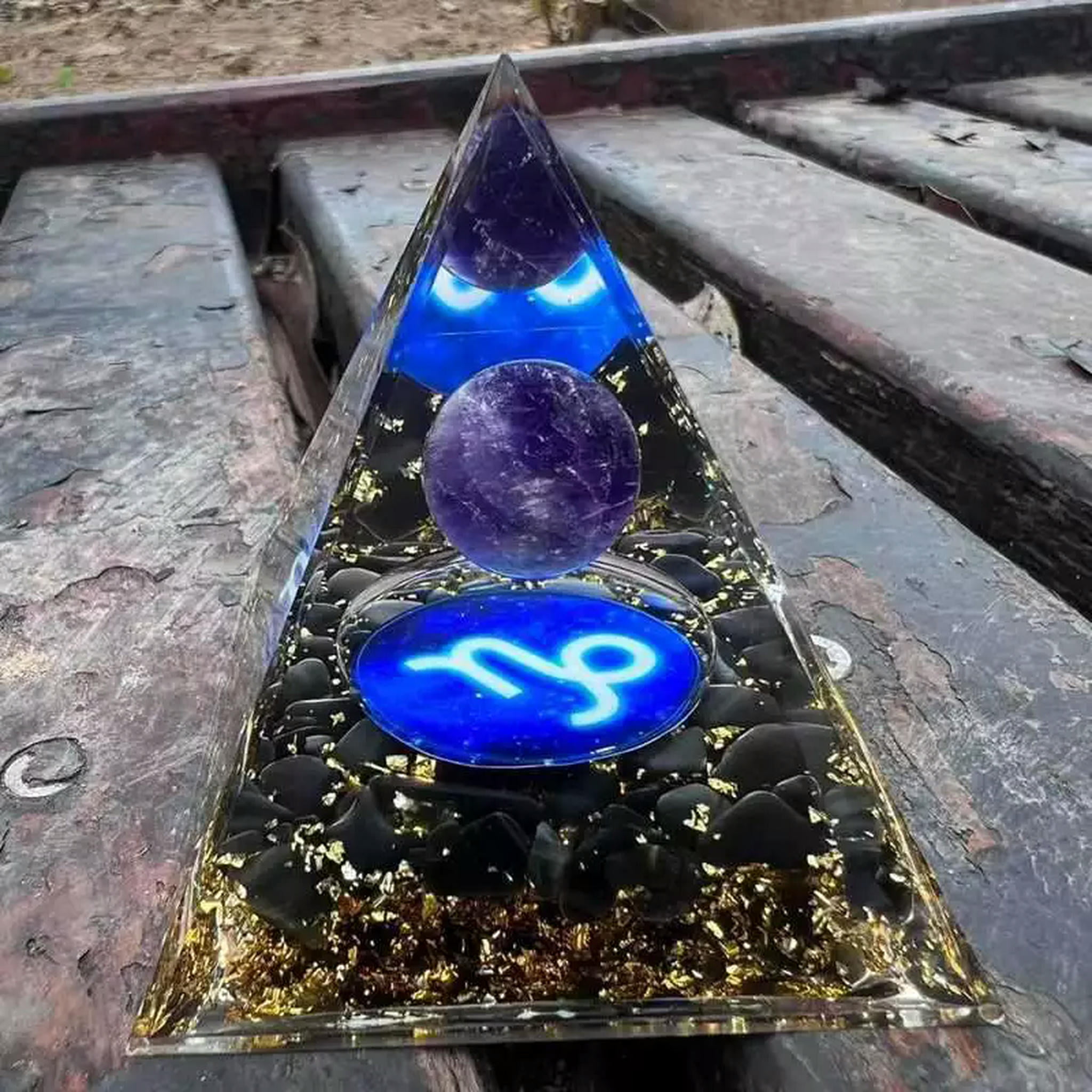 K-KED 6cm Natural Obsidian Capricorn Pyramid Quartz Crystal Zodiac ...