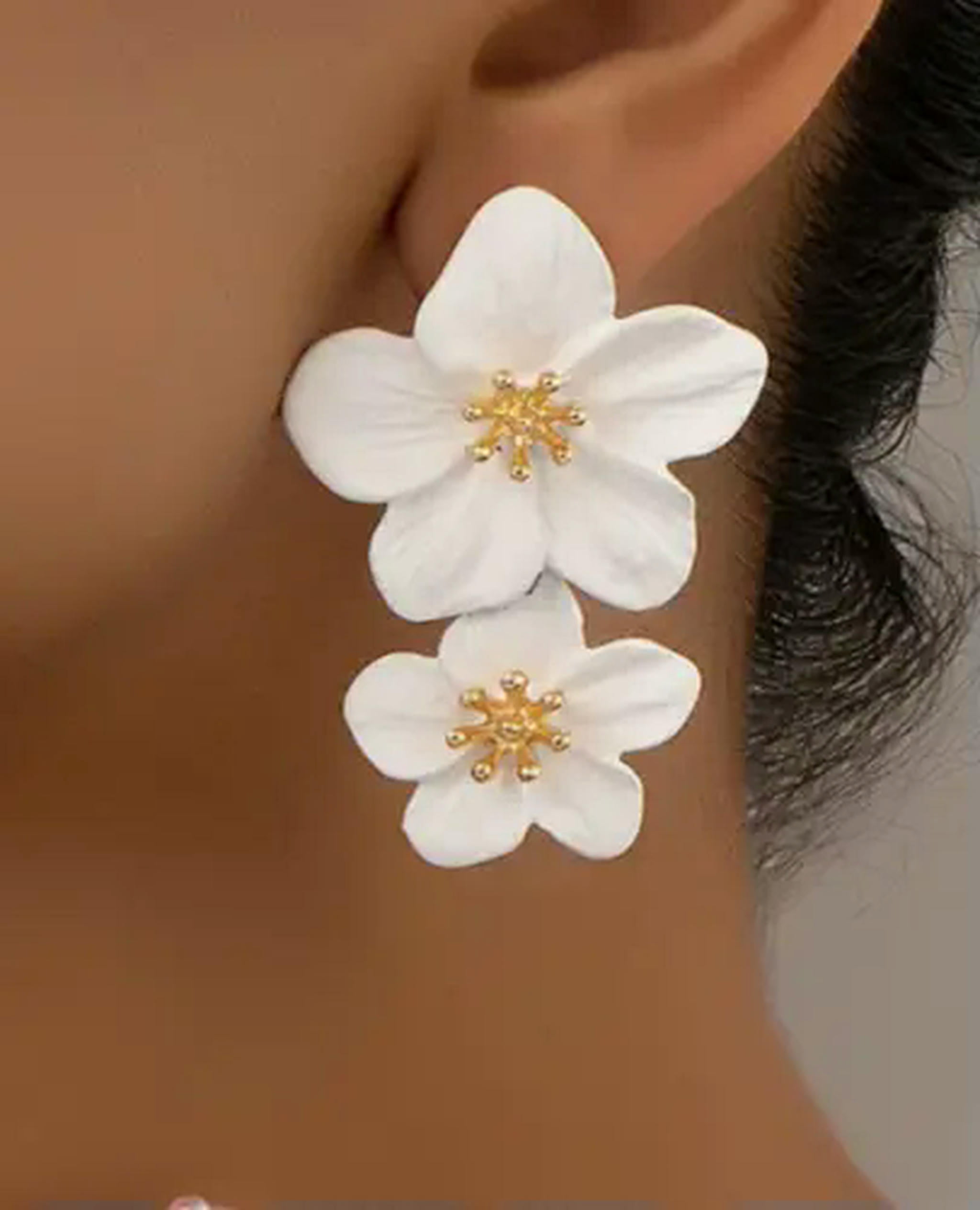 K-KED White Flower Stud Earrings Forget Me Not Two Double Flowers ...