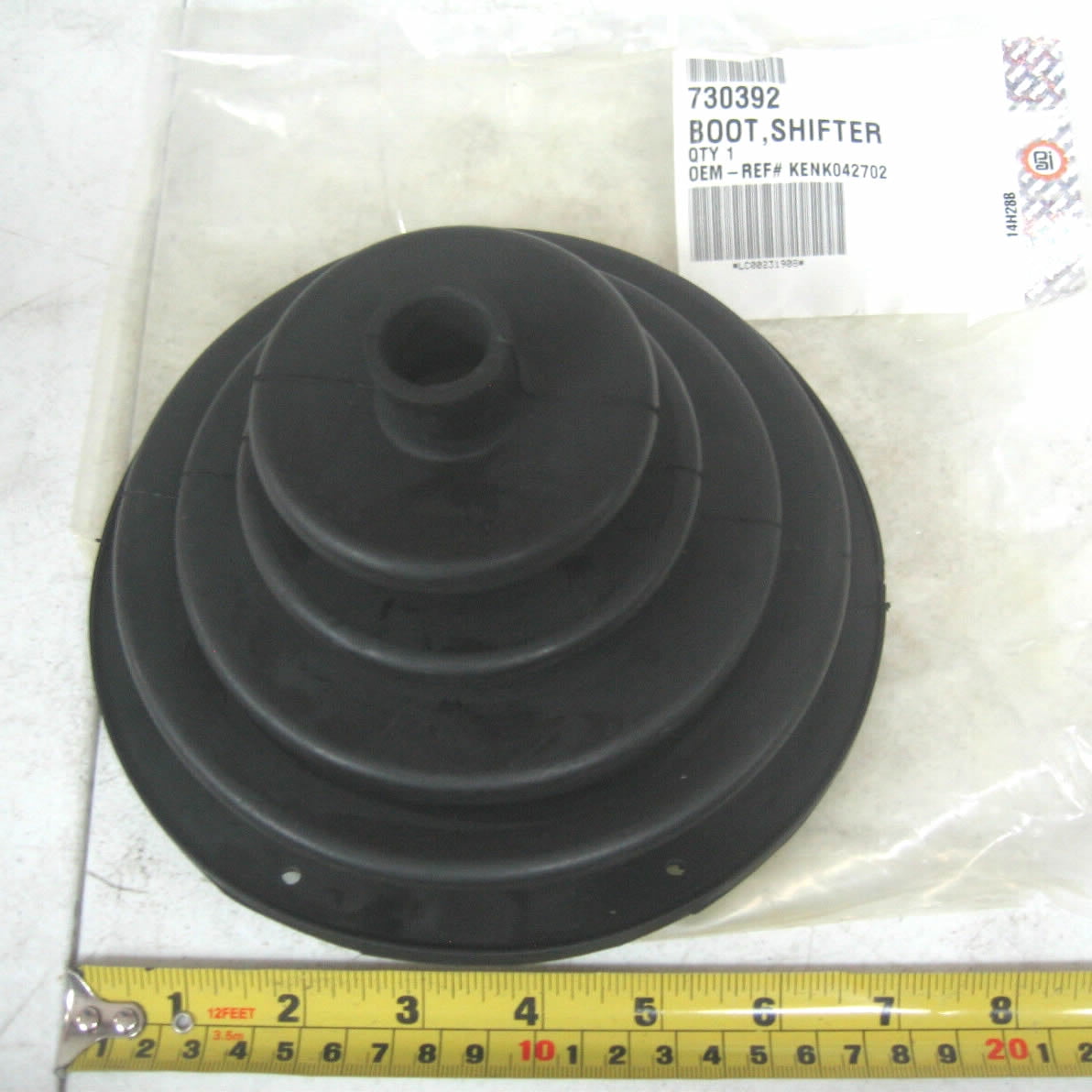 K042702 730392 Round Base Shifter Lever Shift Boot 7.125 for Kenworth ...