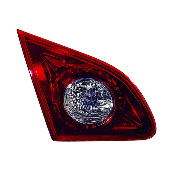Nissan Sentra Back Up Light Assembly