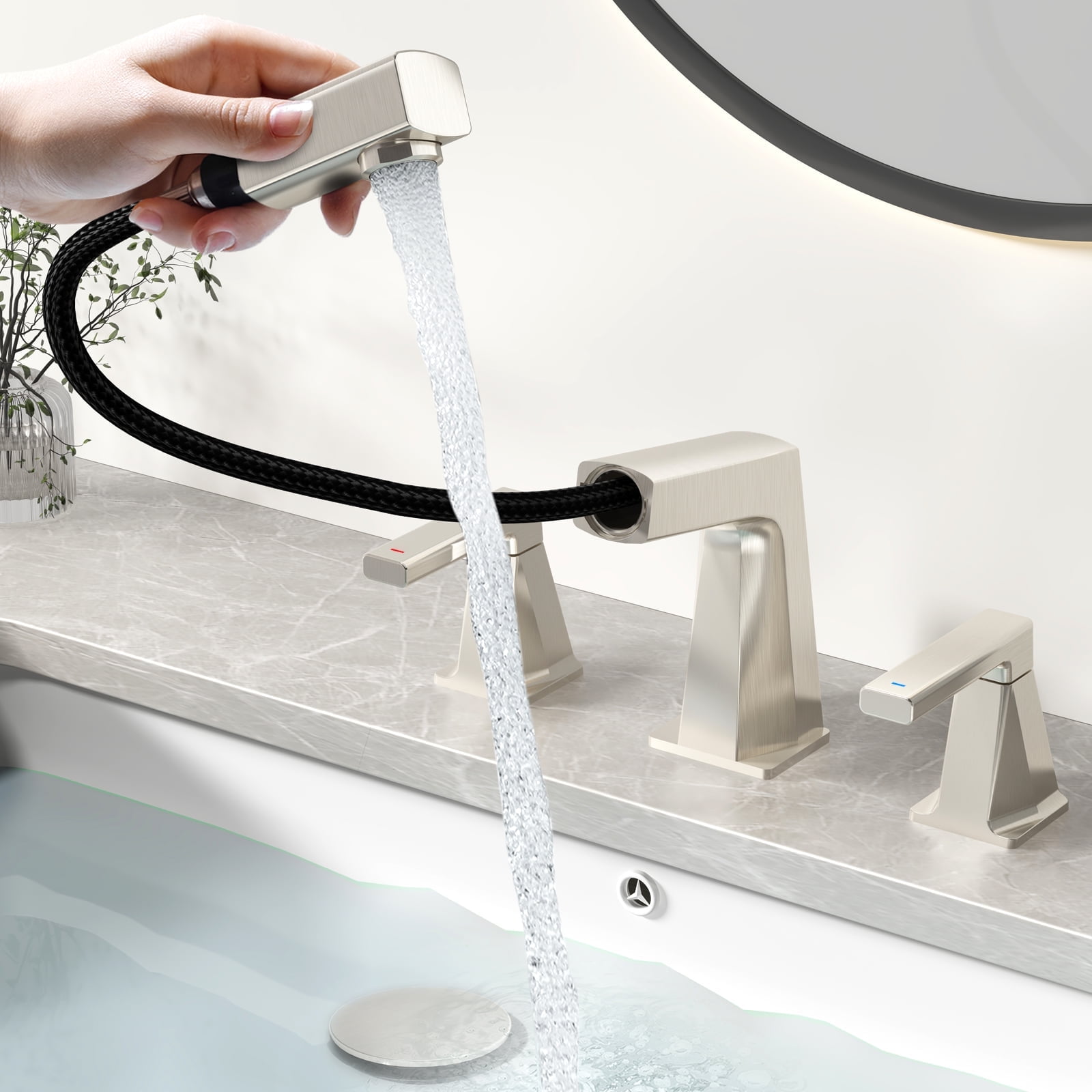 Bathroom Faucet With Pull Out Sprayer