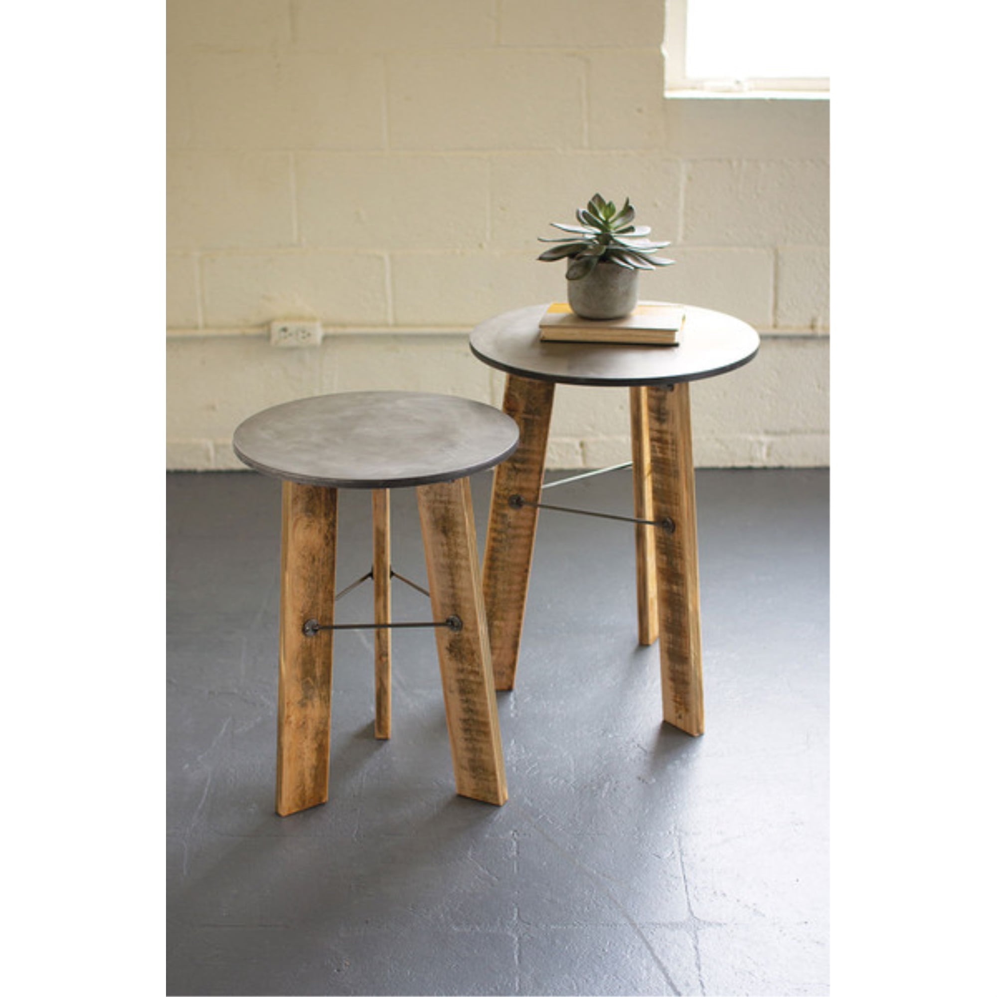 Set Of 2 Round Nesting Side Tables W Metal Top & Wood Legs - Walmart.com