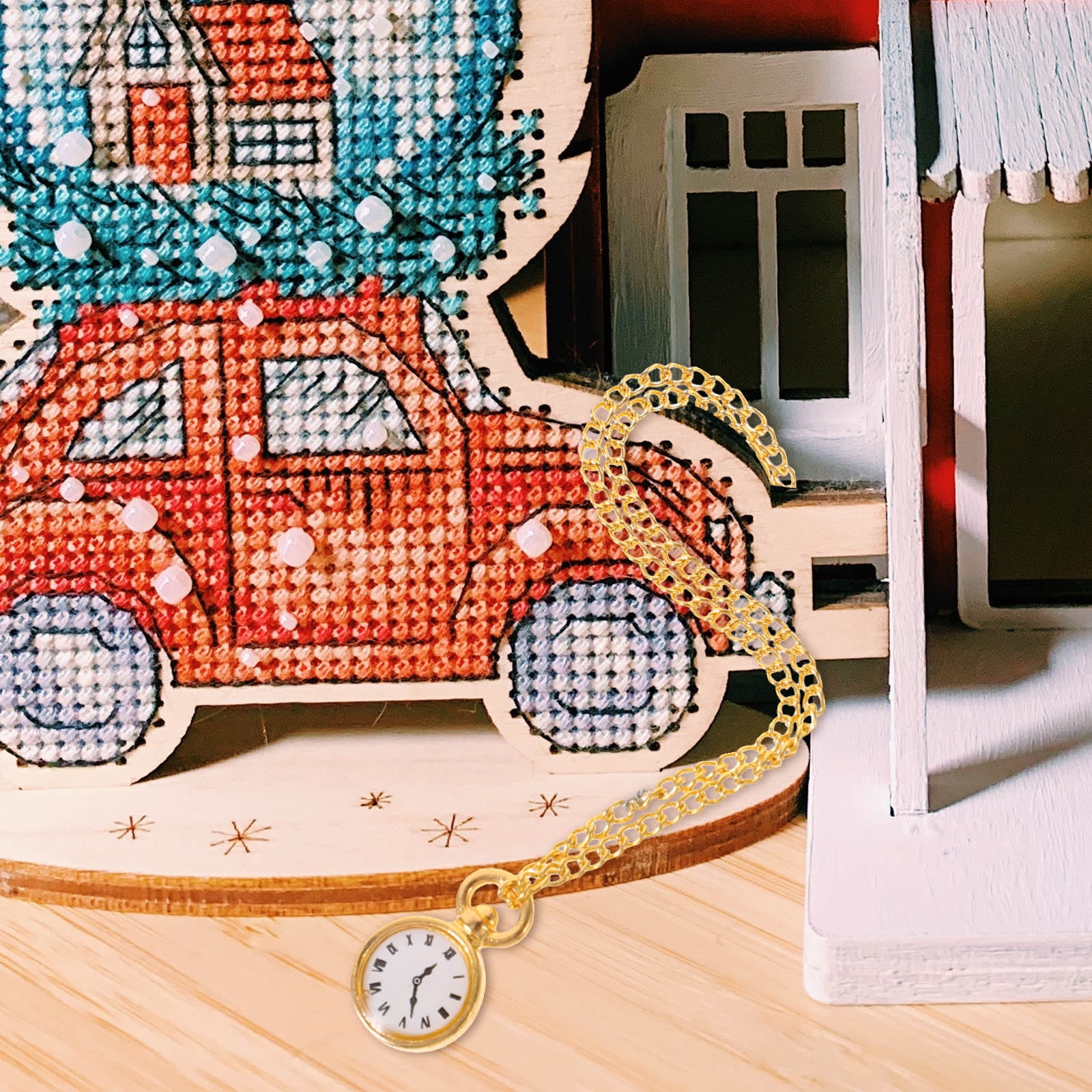 KALLORY 1Pack Miniature Dollhouse Pocket Watch Watch Golden Round Shape ...