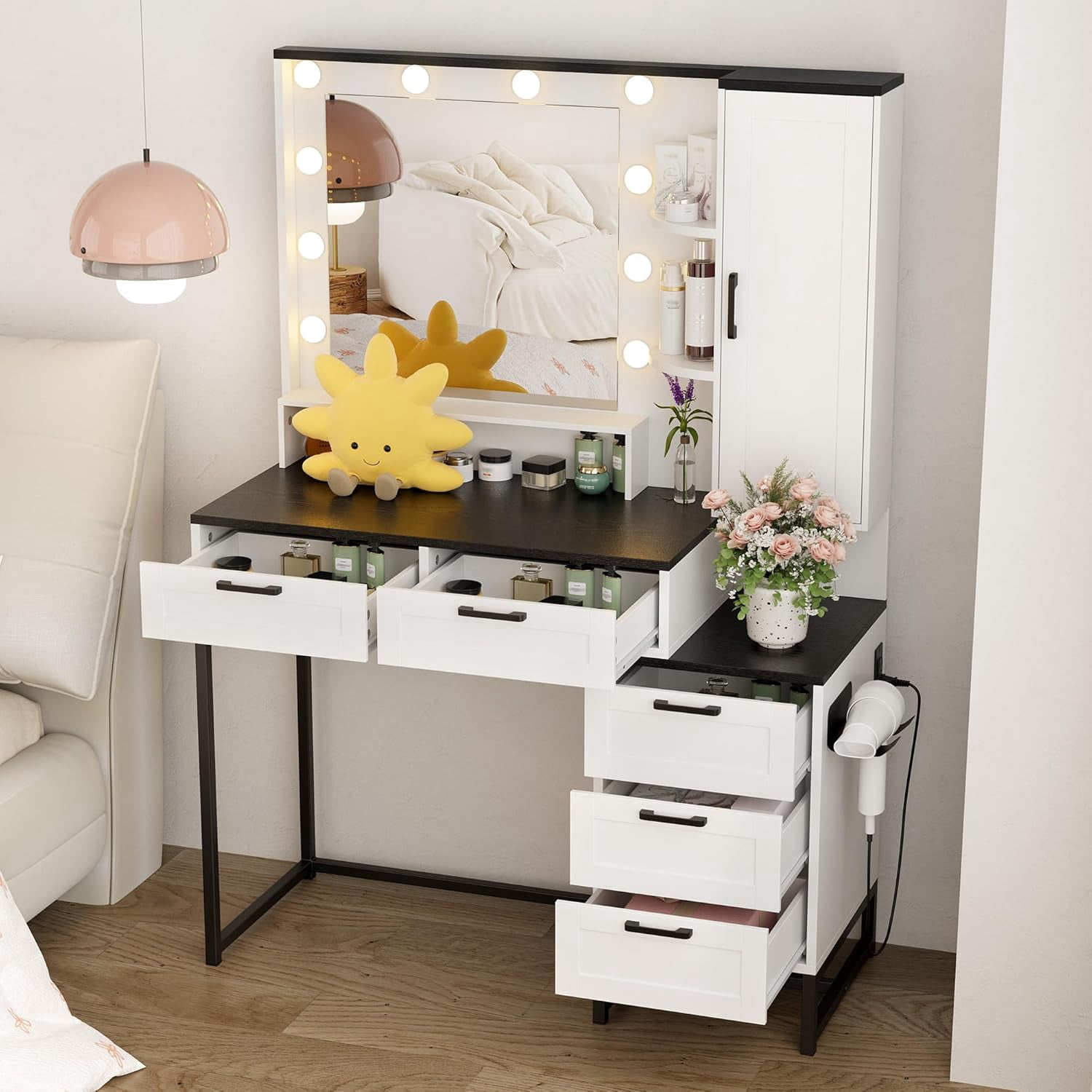 KAMABOKO Vanity Desk with Mirror and Lights,3 Color Modes & Adjustable ...
