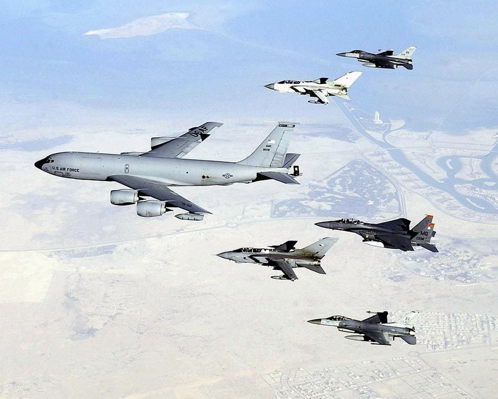 KC-135 Stratotanker & Aircraft Formation Style - 2 - 12x18 Inch ...