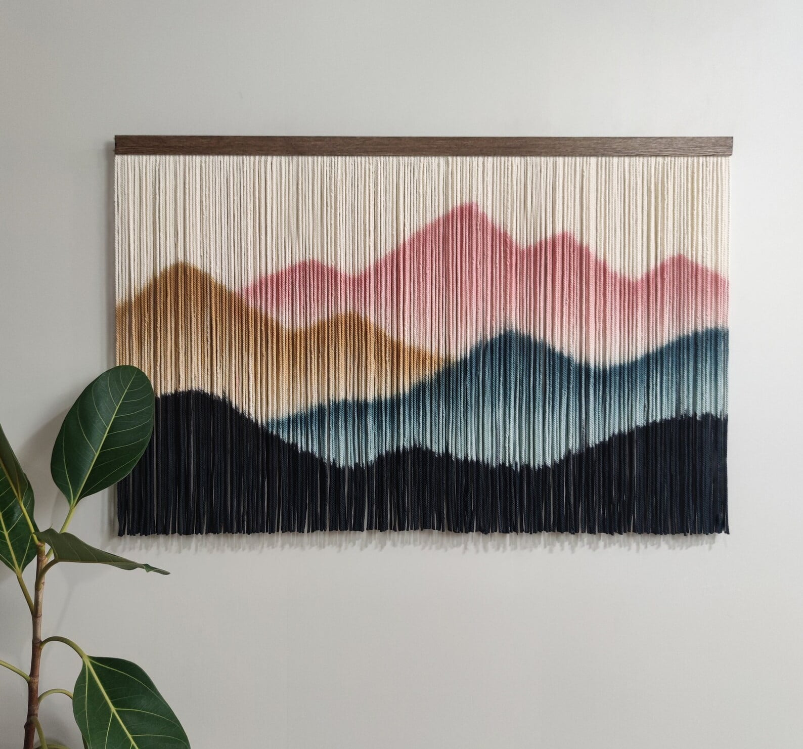 KNITTWORLD Contemporary bohemian Macramé wall hanging /Wall Decor Living Room Home Wall Art| Dip ...