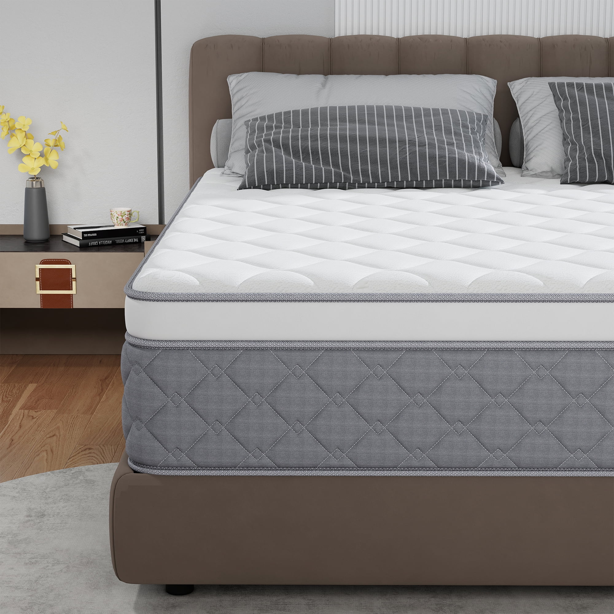 Kviwasha 12 inch Queen Mattresses Gel Memory Foam and Spring Medium ...
