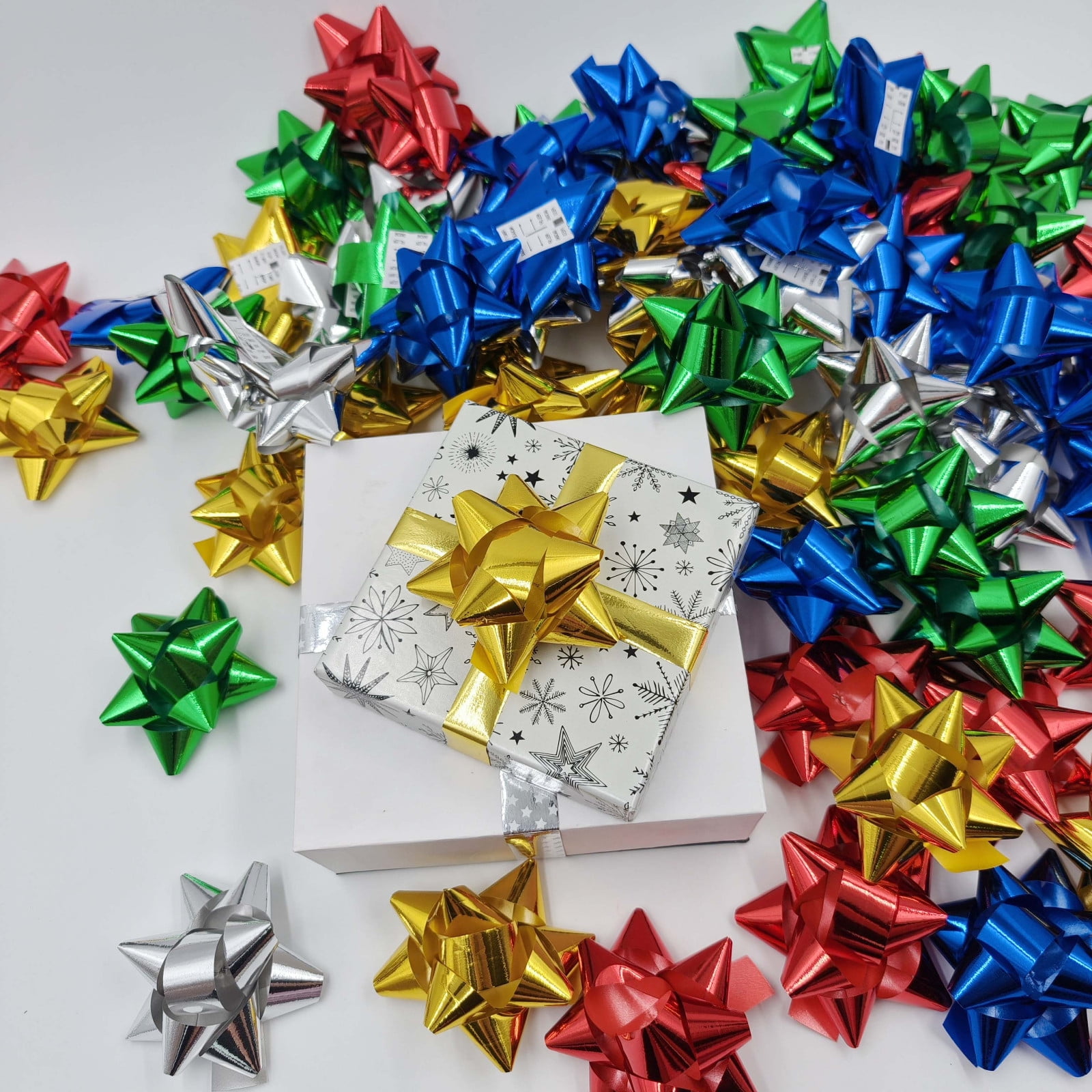 KOYPTL 75 PCS Tiny Self Adhersive Mini Present Bows Mixed with Five ...