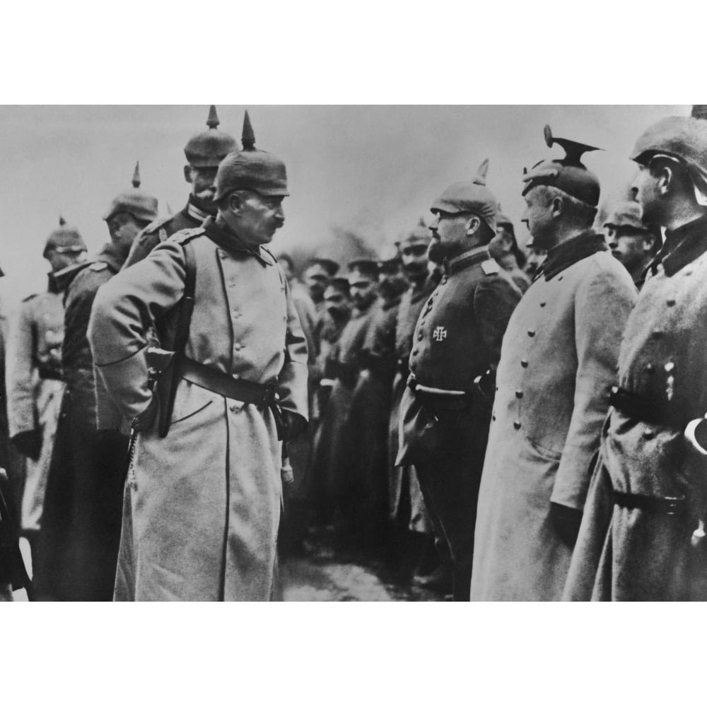 Kaiser Wilhelm Ii Inspecting German Soldiers In The Field During World ...
