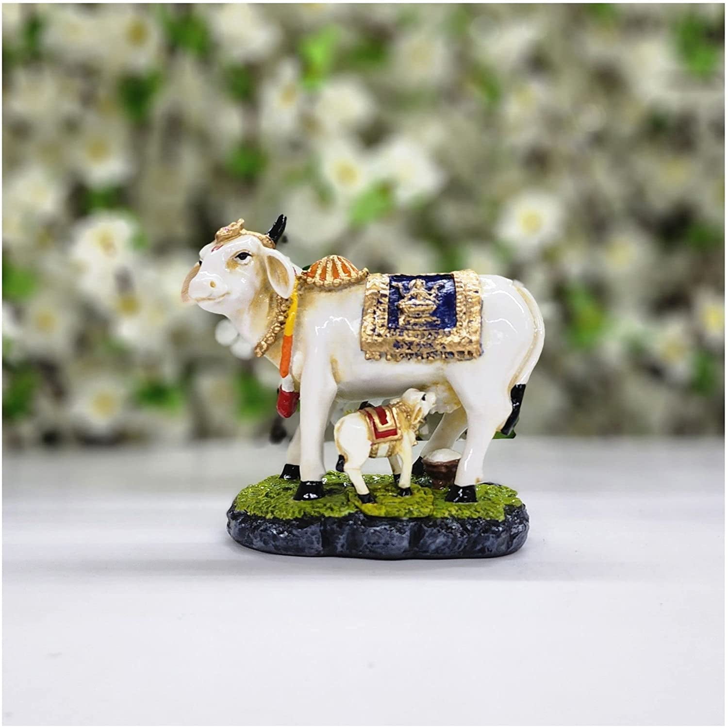 Kamdhenu Statue Cow with Calf Statue Kamdhenu Idol in Resin Handcrafted ...