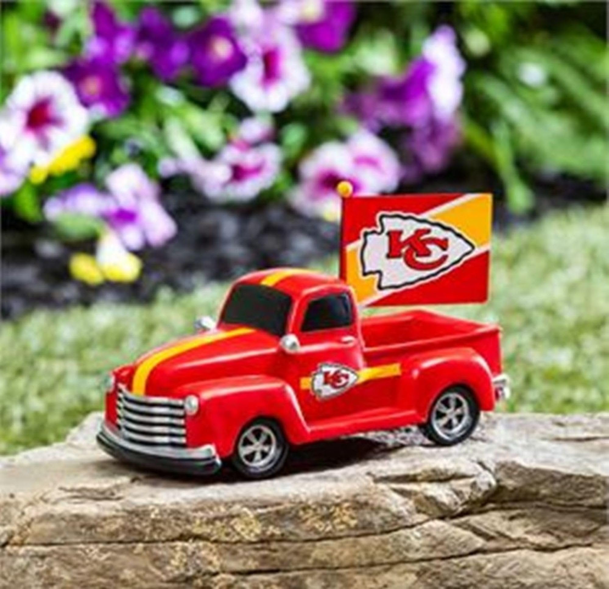 Kansas City Chiefs 9 Inch Metal Rally Truck Statue, Outdoor Garden or ...