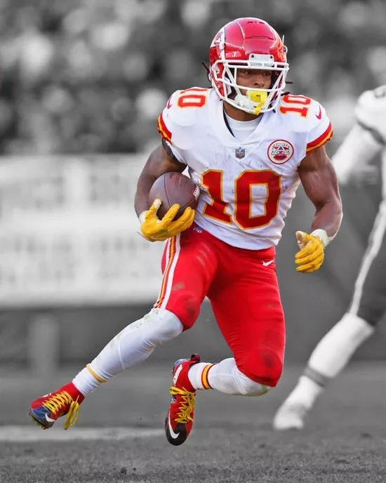 Kansas City ISIAH PACHECO Glossy 8x10 Photo Spotlight Print Poster ...