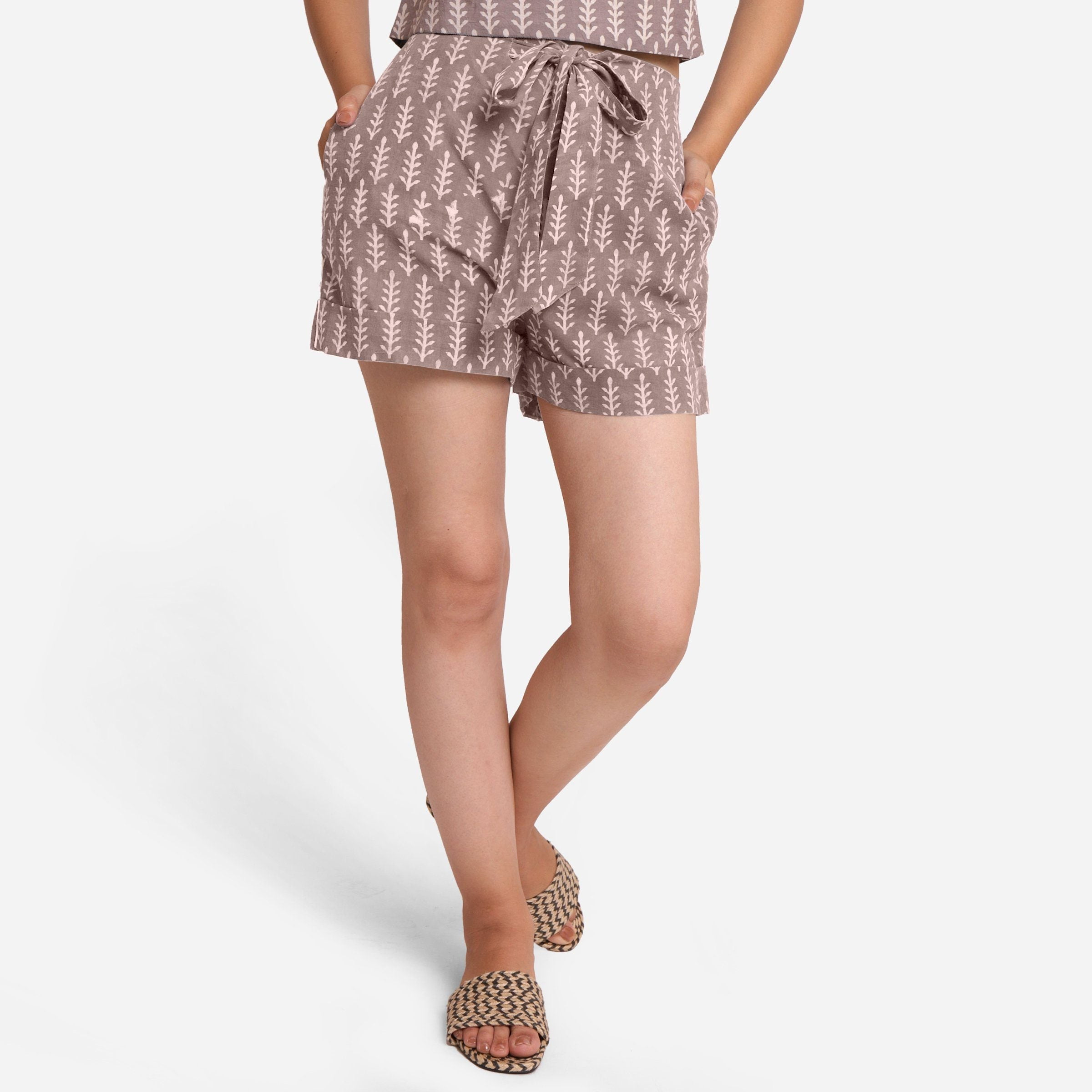 Kashish Dabu Floral Block Print Cotton High-Rise Shorts - Walmart.com