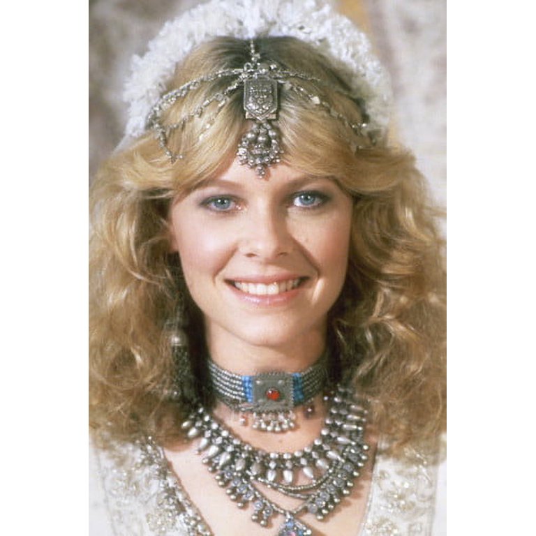 Kate Capshaw's Instagram, Twitter & Facebook on IDCrawl