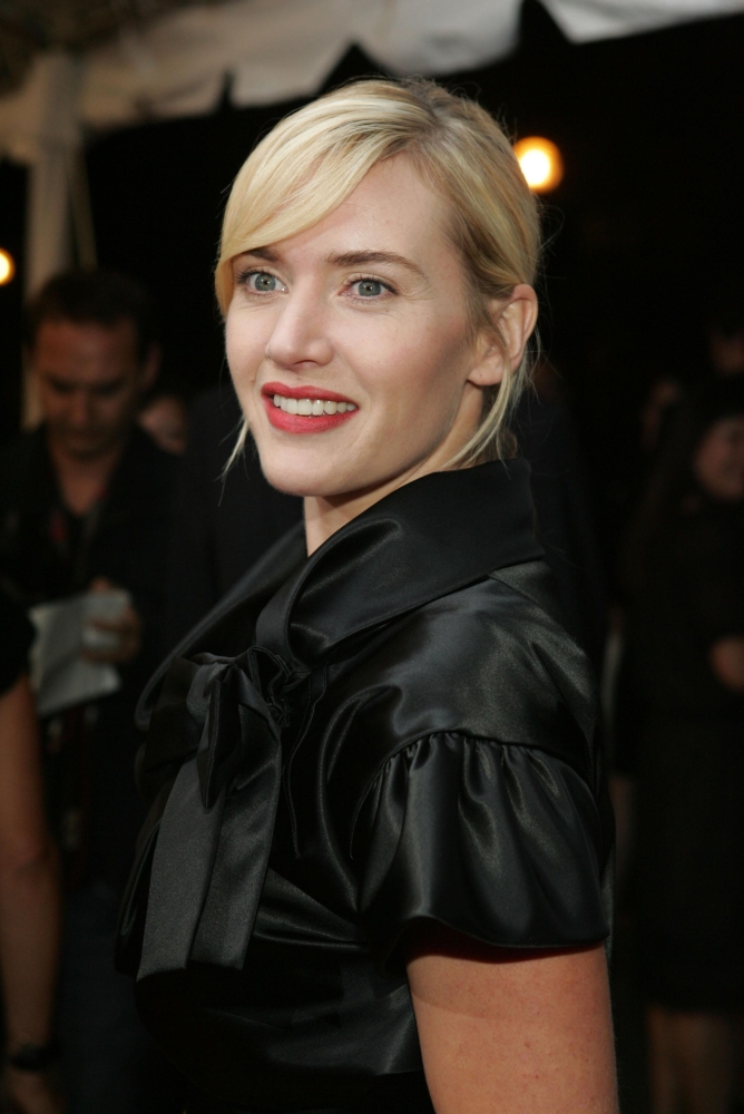 Kate Winslet At Arrivals For All The King'S Men Gala Premiere - Toronto ...