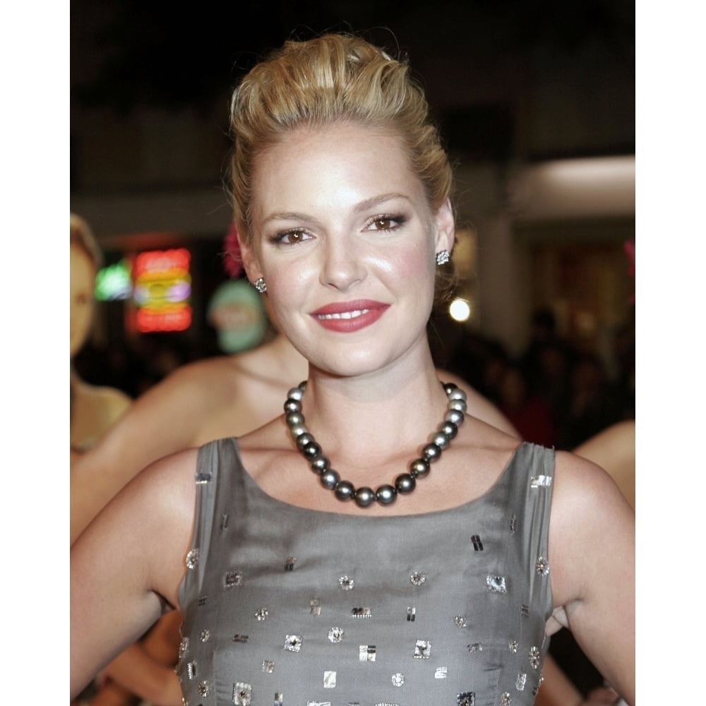 Katherine Heigl At Arrivals For 27 Dresses Premiere Mann'S Village ...
