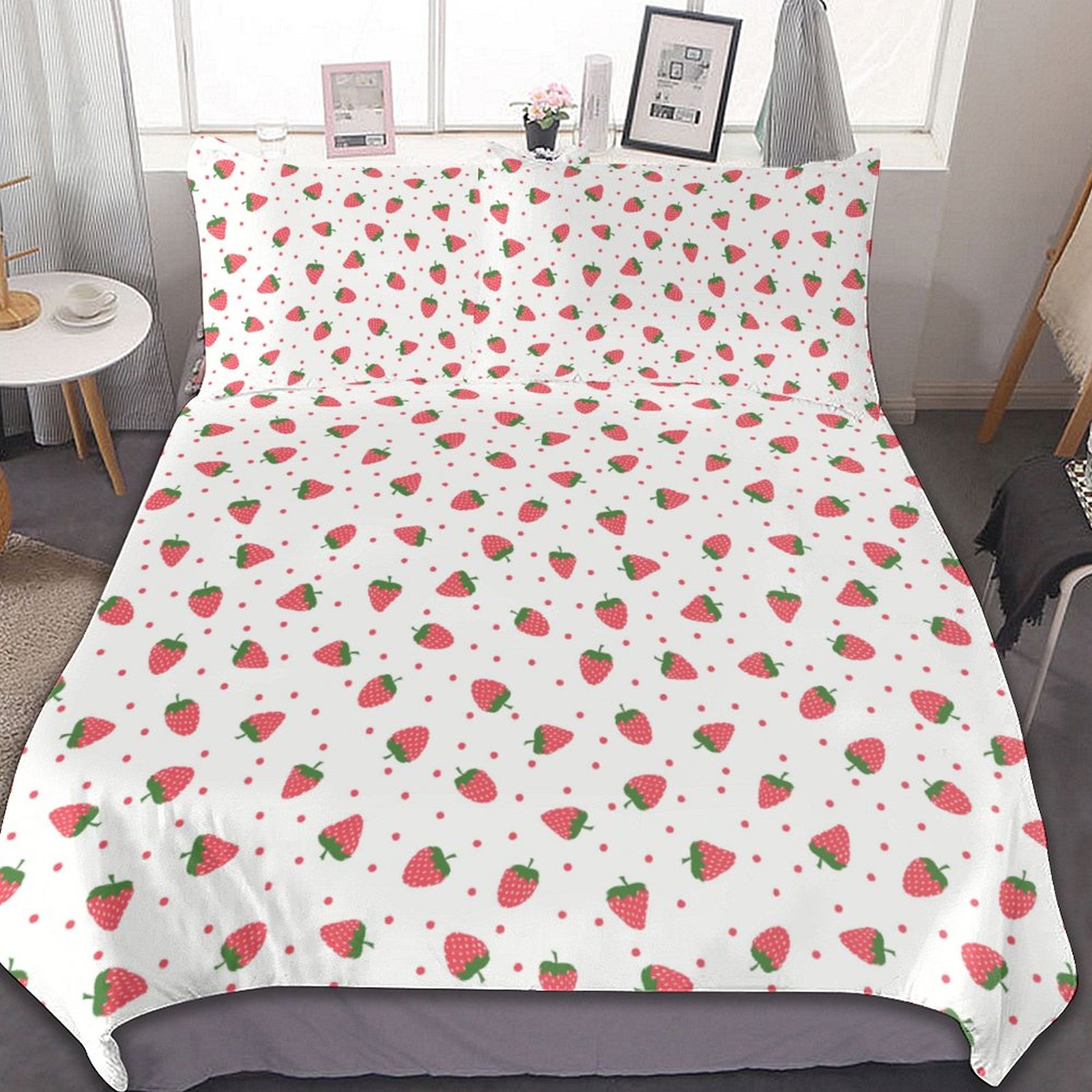 Kawaii Strawberry Print Queen Bedding Sets 3 Piece (1 Quilt Cover, 2 ...