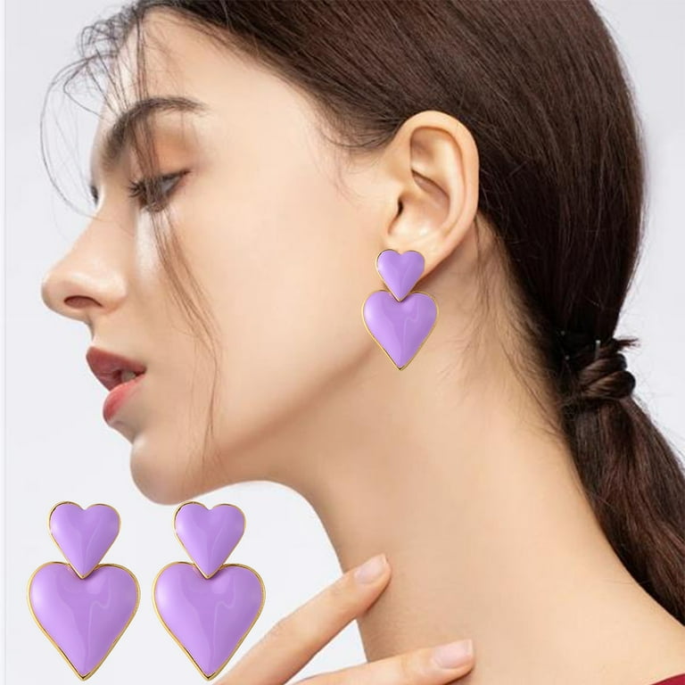Cute heart earrings store