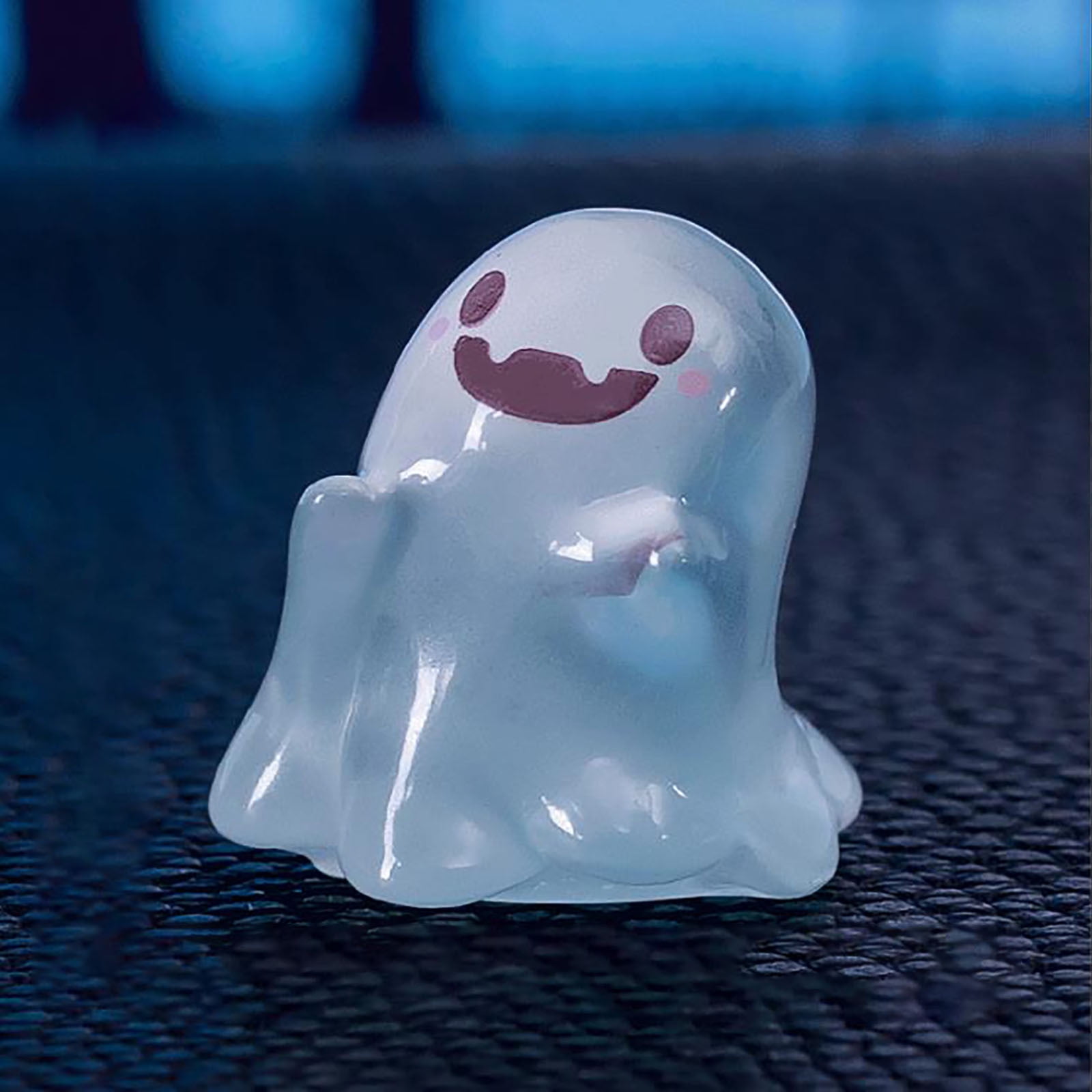KeirineCC Mini Luminous Ghost Miniature Figurines,Assorted Spooky Glow ...