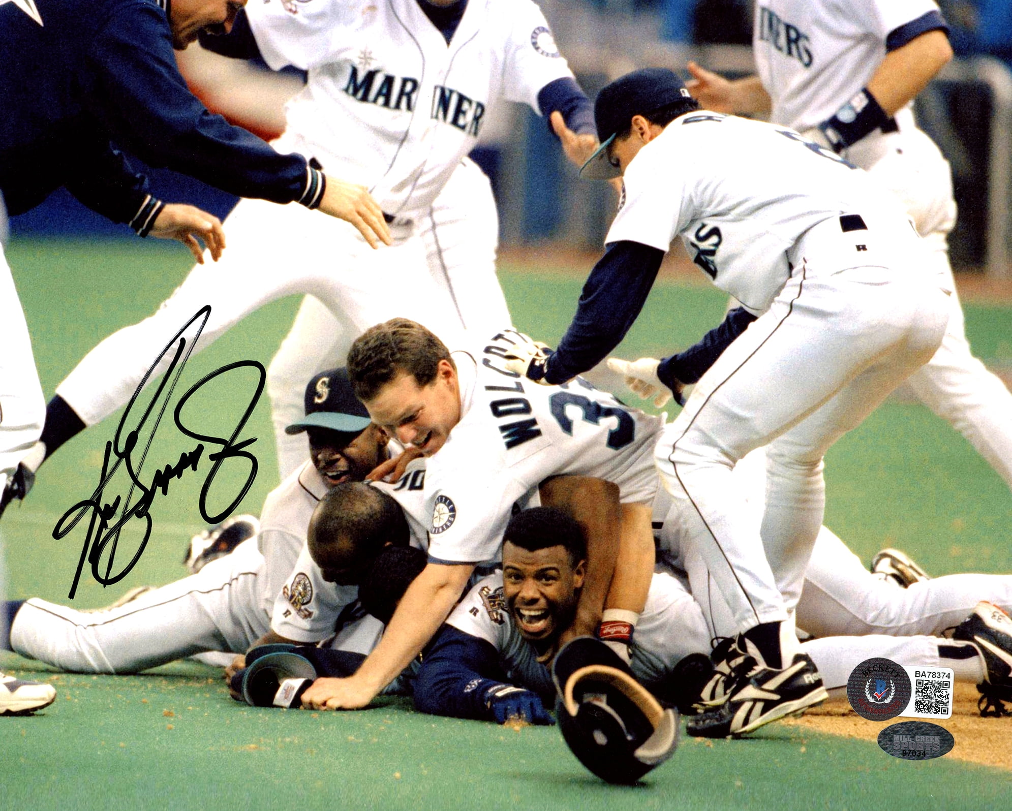 Ken Griffey Jr. Autographed 8x10 Photo Seattle Mariners 1995 Dogpile ...