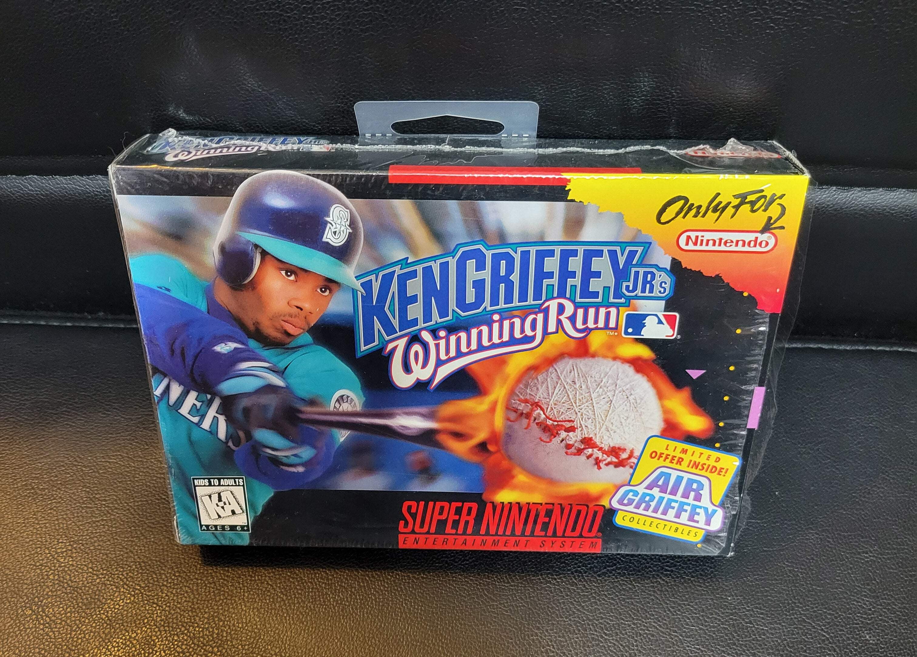 Ken Griffy Jr's Winning Run 1994 (SNES) FACTORY PLASTIC + HANG TAB ...
