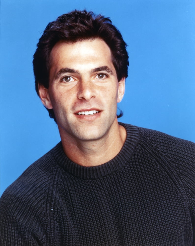 Ken Olin Close Up Portrait Photo Print (24 x 30) - Walmart.com