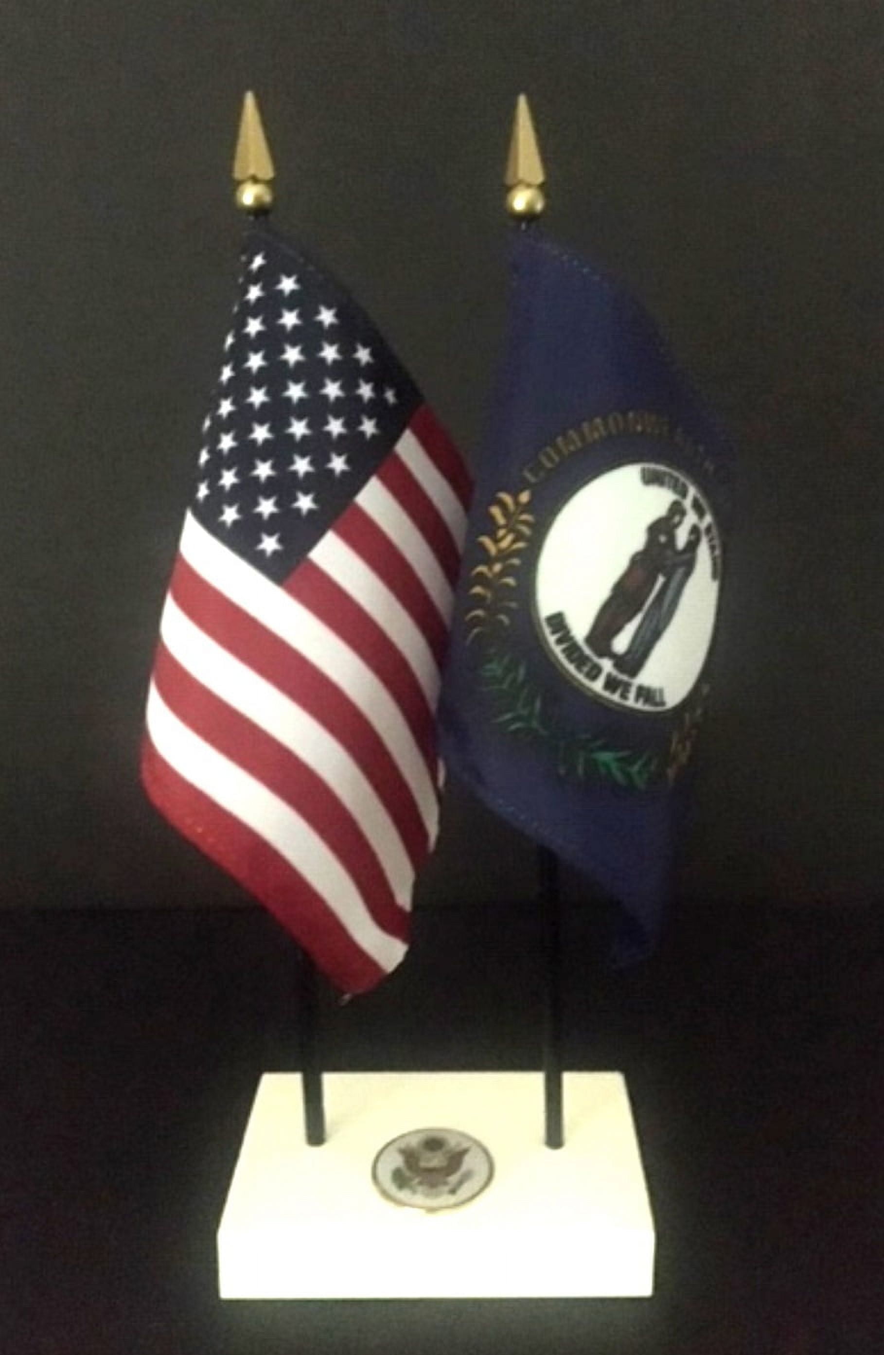 Kentucky Executive Desk Set; Two 4x6 Inch Flags, White Base with US ...