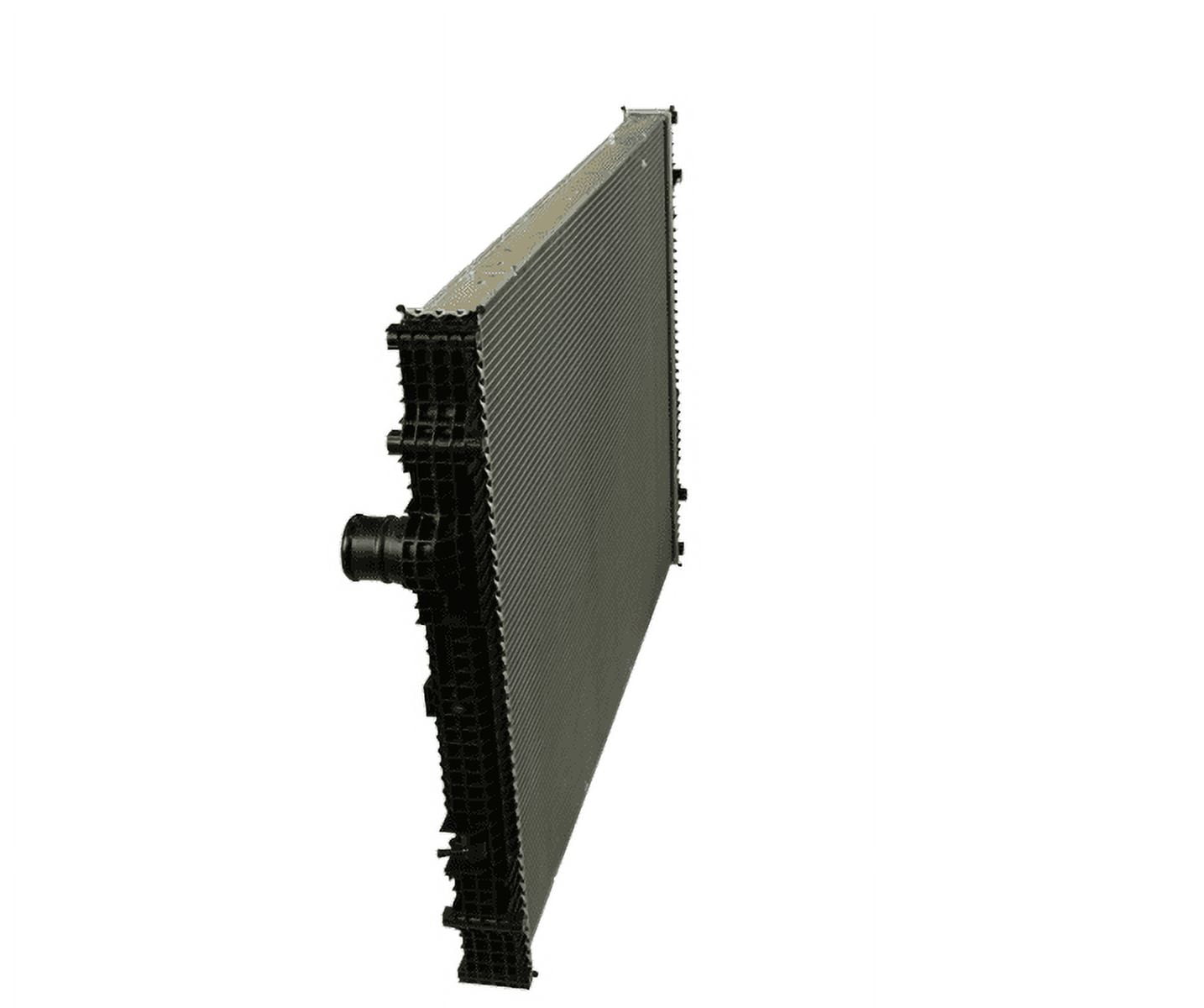 Kenworth W900 Radiator | Paccar N4020001 / F3160881135120 | FleetRun FR ...