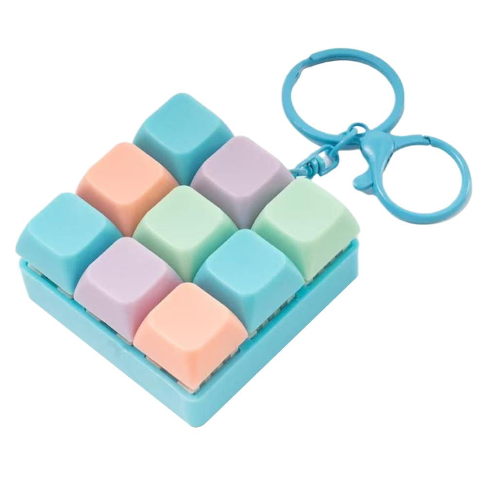 Keyboard Fidget Toy Keychain 9-in-1 - Decompression Button Finger ...