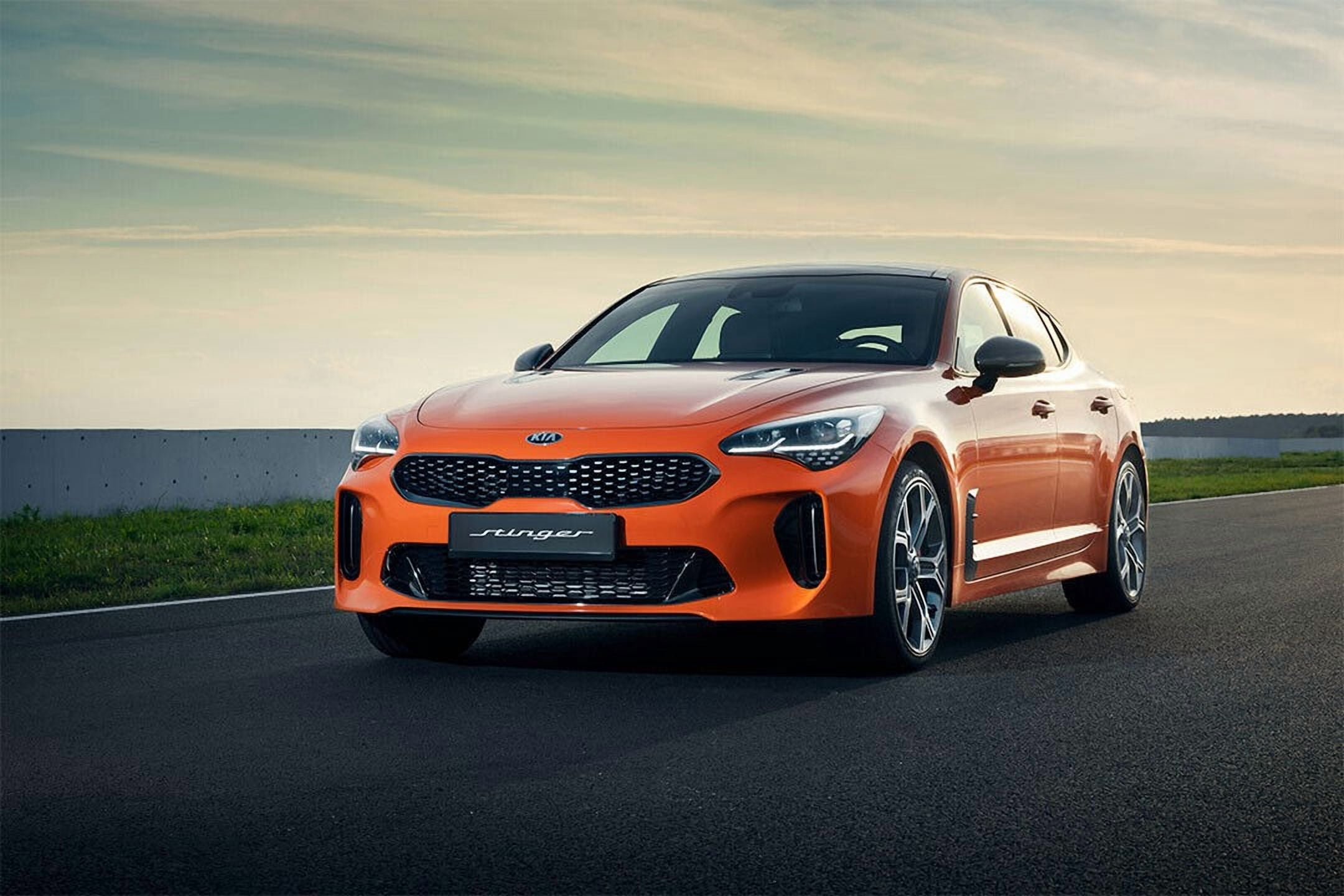 Kia Stinger GT AWD Style Sports Car Luxury Car Wall Poster - 24x36 Inch ...