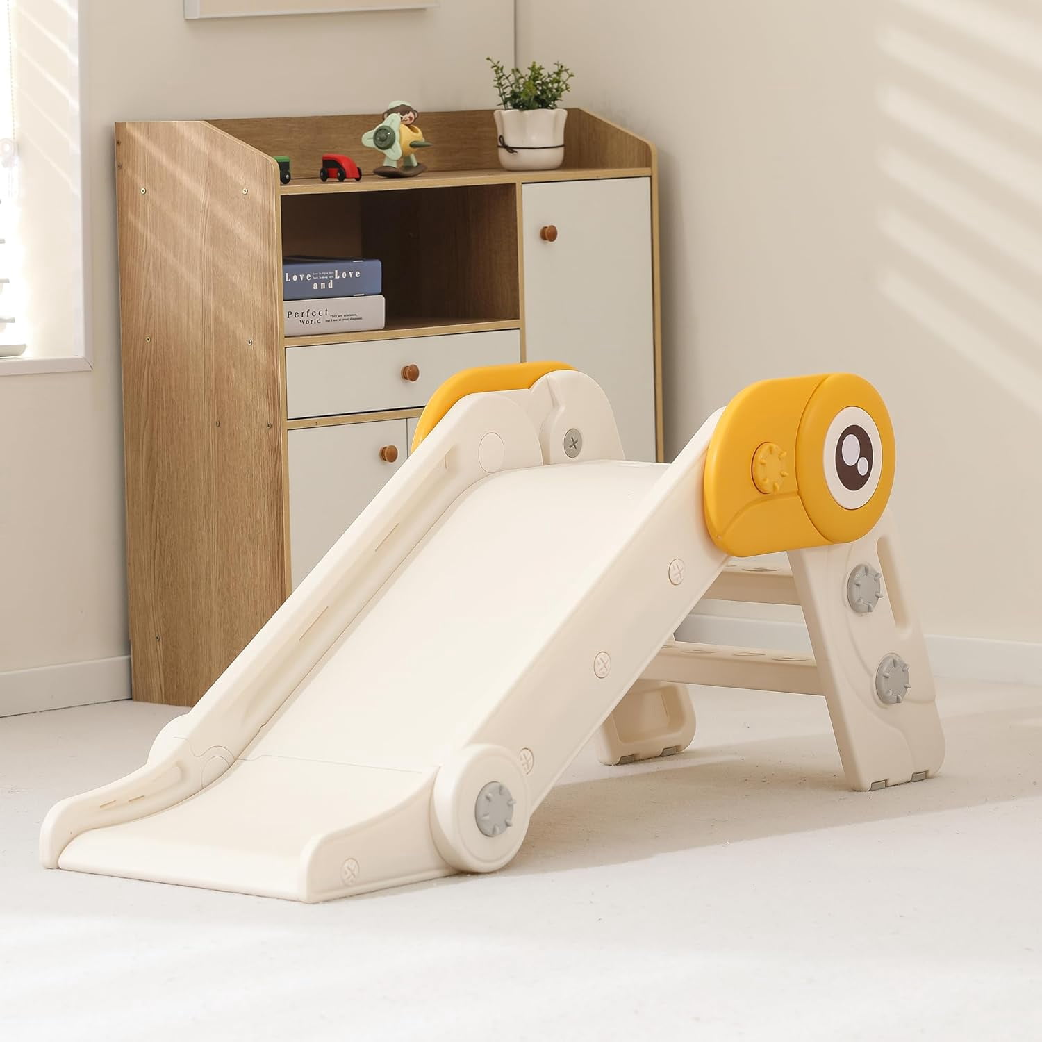 Kids Folding Slide is Suitable for 1-3 Year Old Children in Indoor and ...
