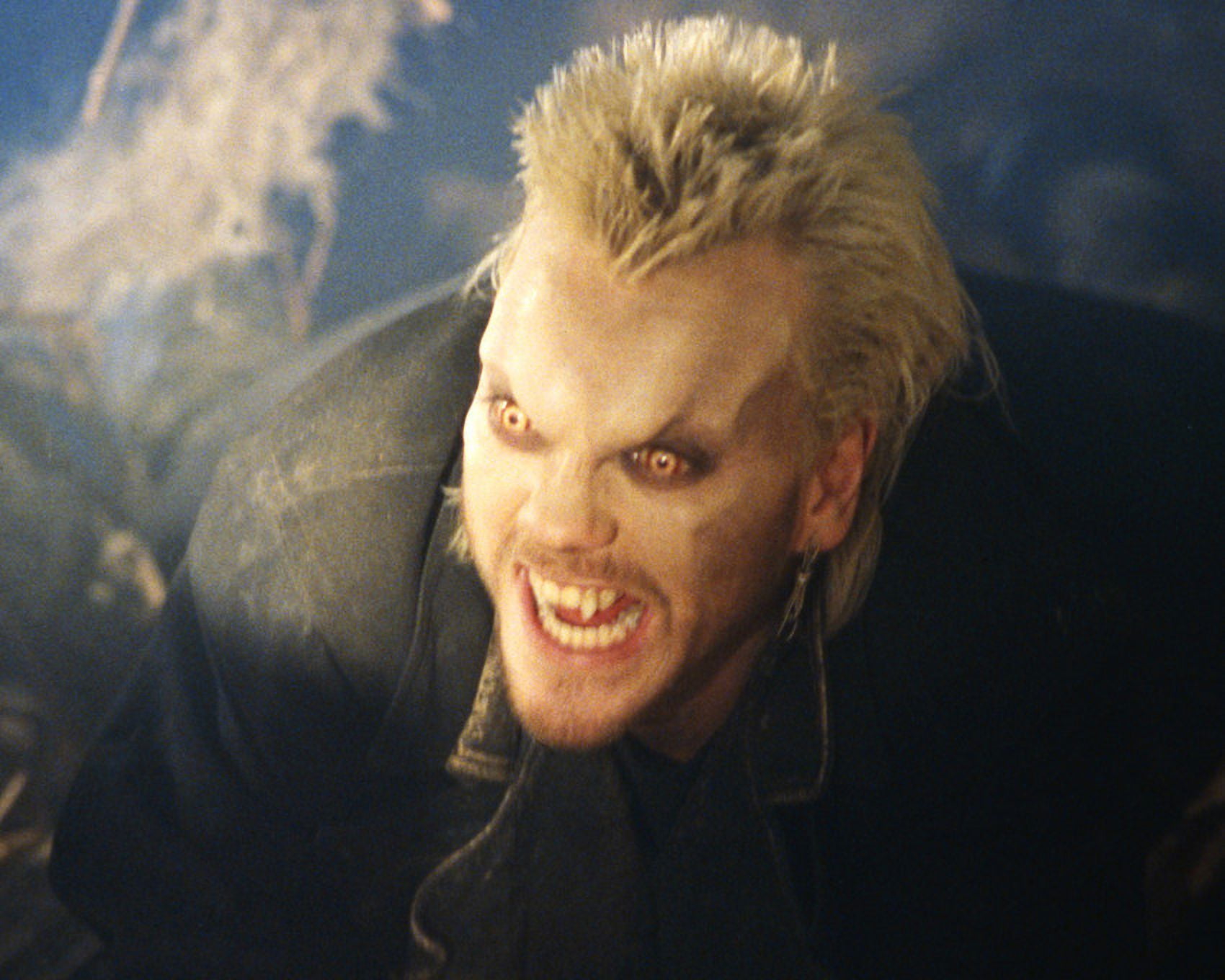 Kiefer Sutherland In The Lost Boys Vampire Teeth And Eyes 24X36 Classic ...